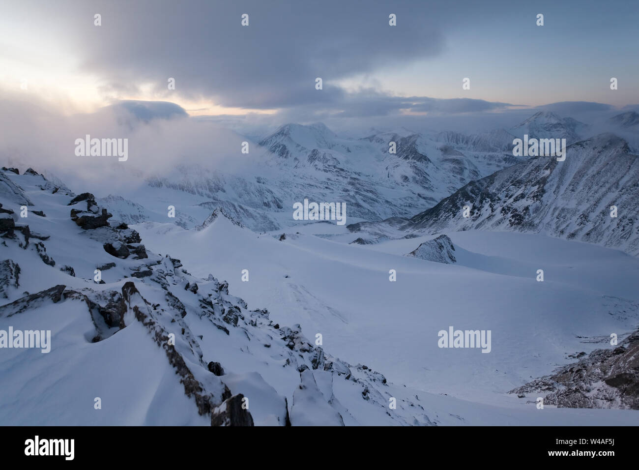 Altay glaciers hi-res stock photography and images - Alamy