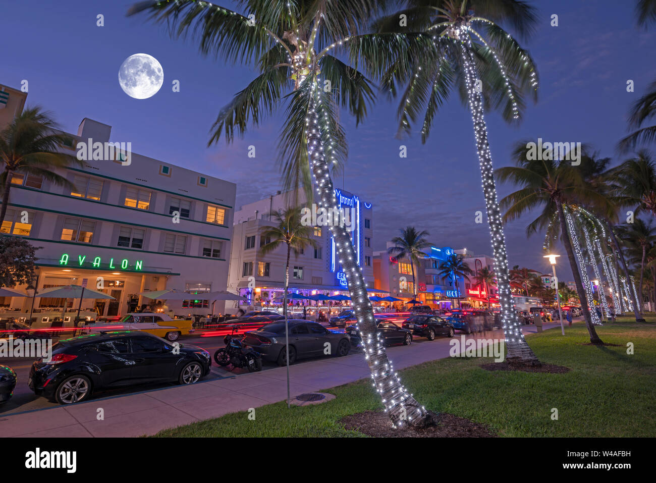 Miami beach christmas decorations hi-res stock photography and images ...