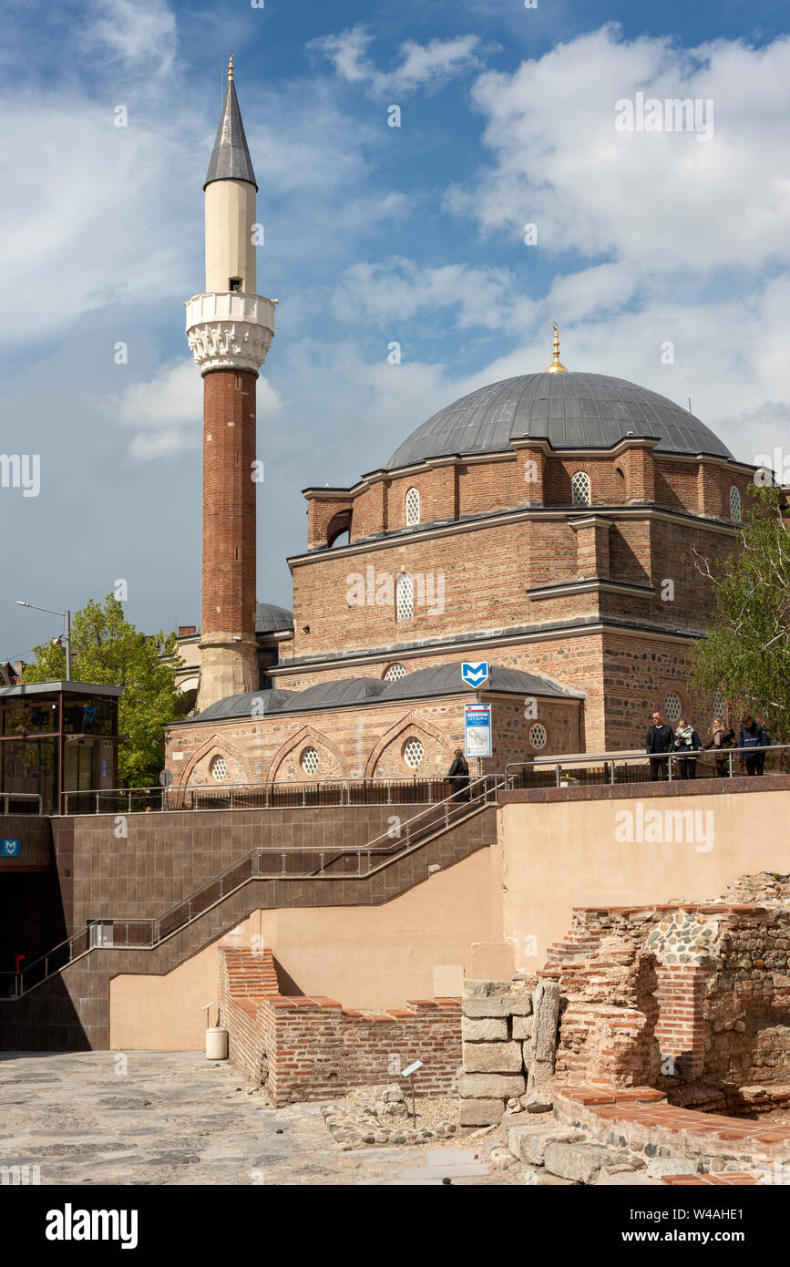Sofia Bulgaria, Banya Bashi Mosque, Central mosque of Sofia, Sofia ...