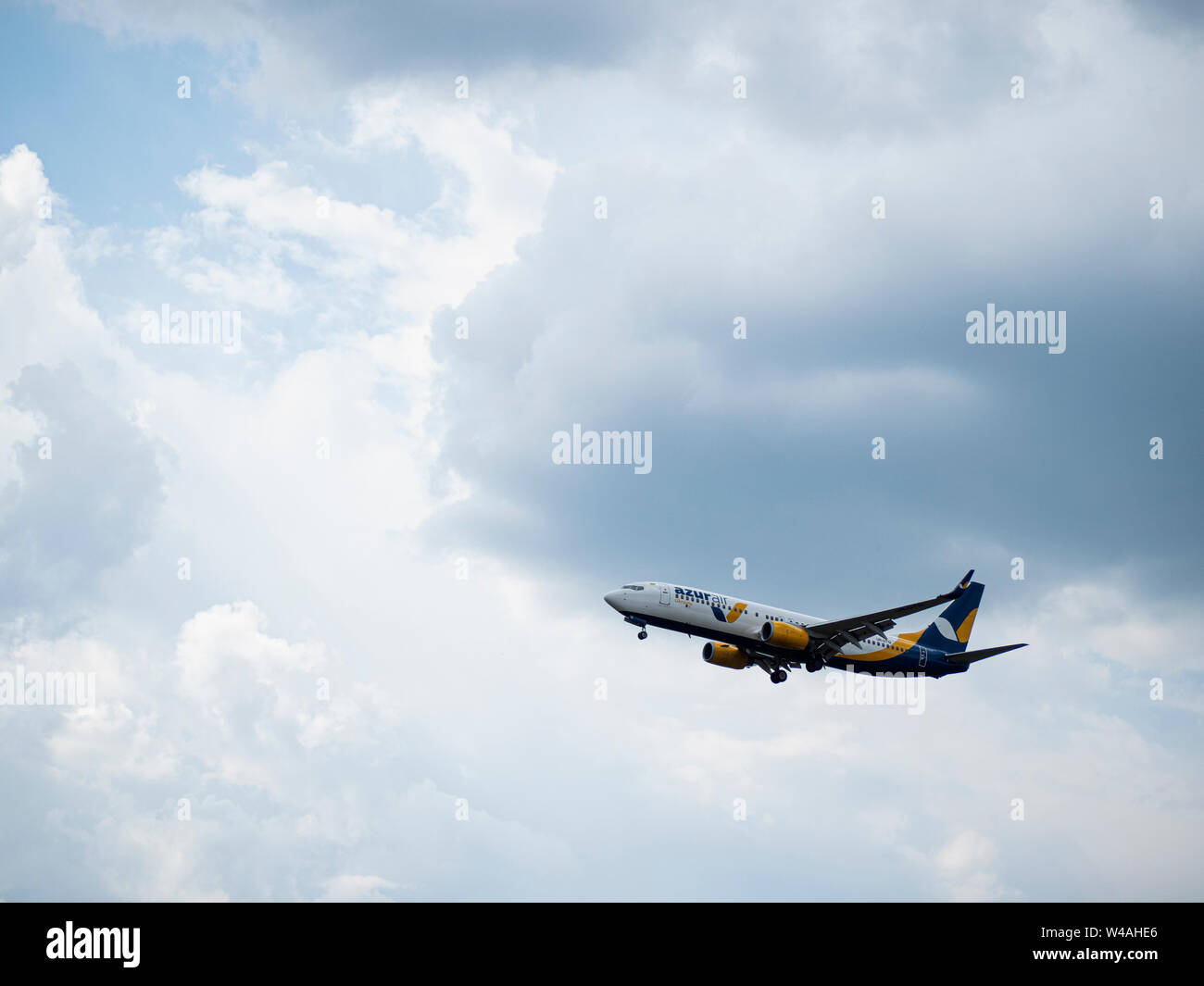 Boeing 737 airframe hi-res stock photography and images - Alamy