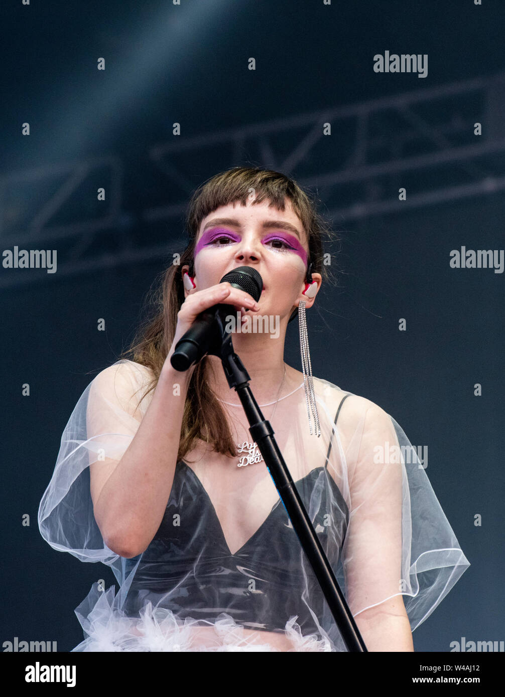 Pop up on the park hi-res stock photography and images - Alamy