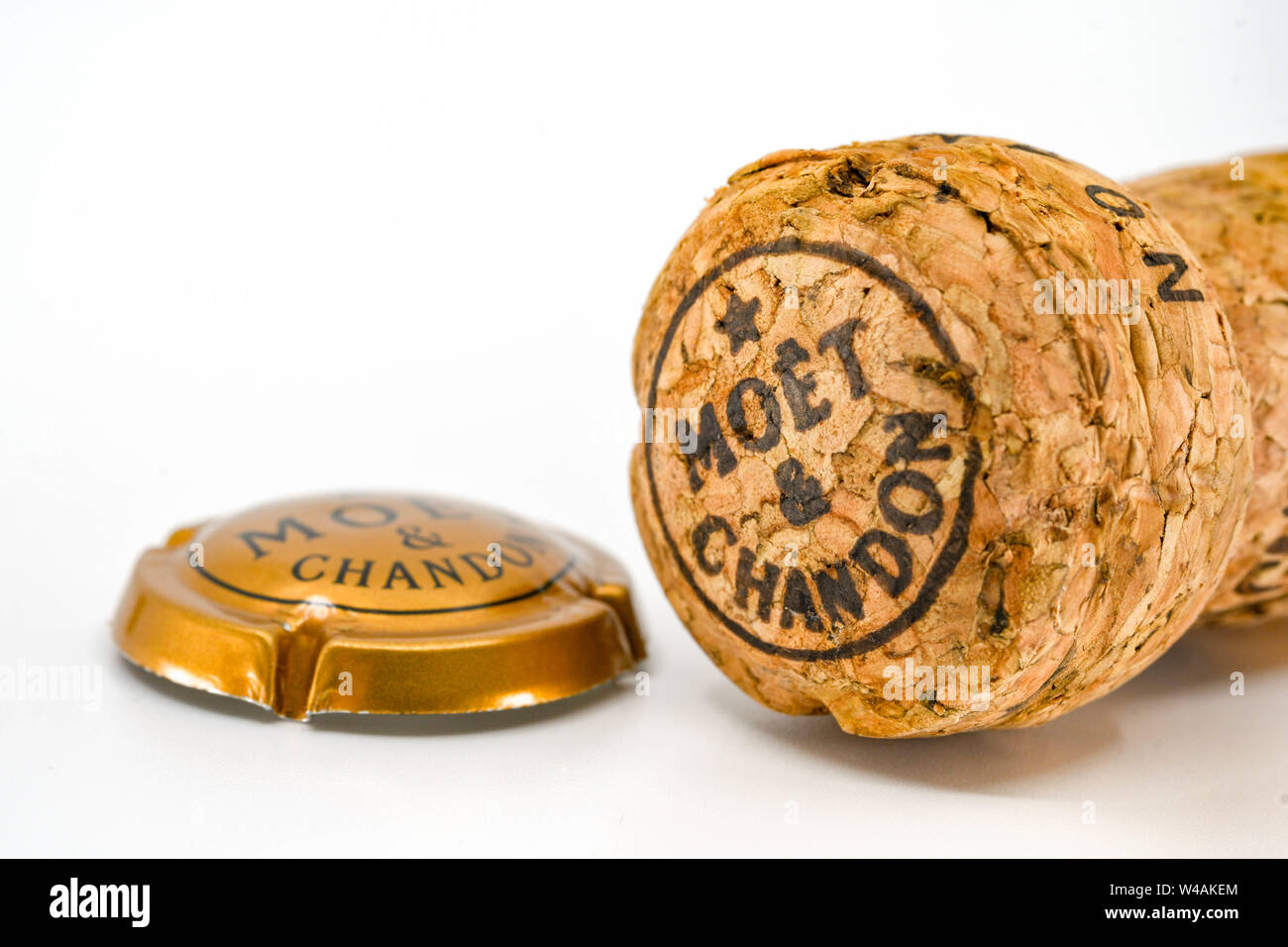 Moet chandon logo hi-res stock photography and images - Alamy