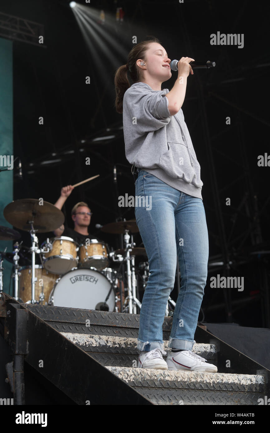 Sigrid singer hi-res stock photography and images - Alamy