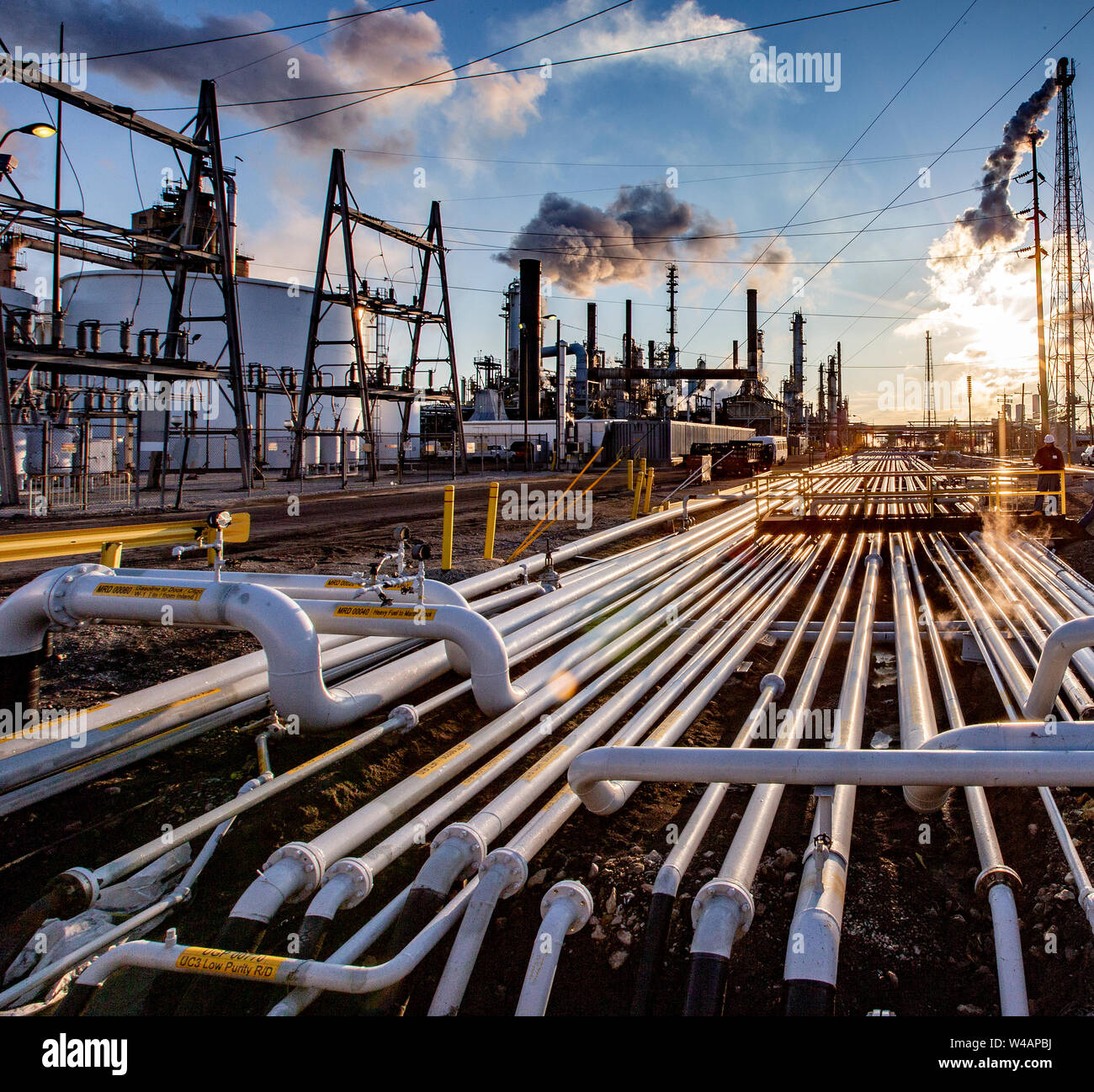 Poles and beams hi-res stock photography and images - Alamy