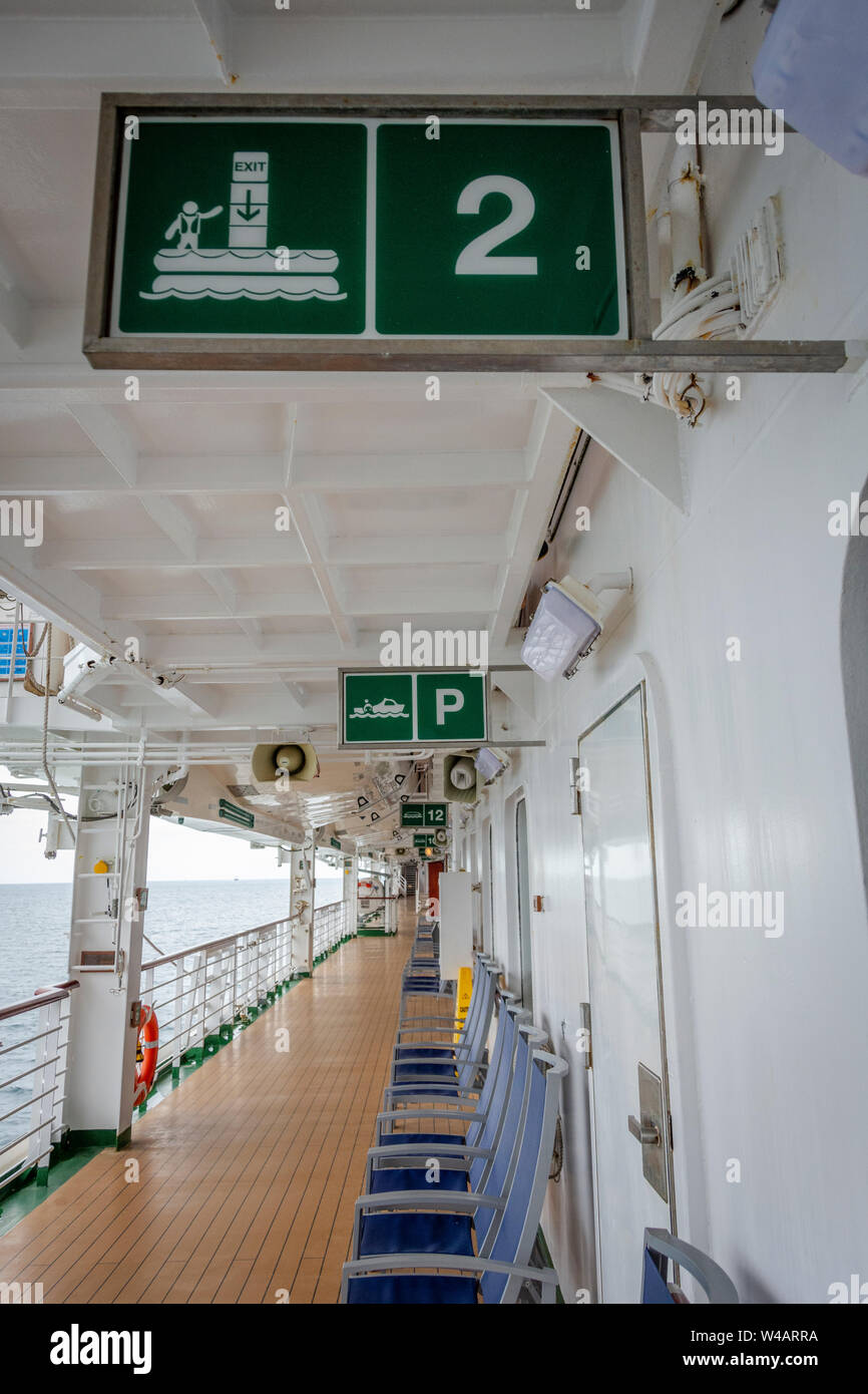 Safty signs hi-res stock photography and images - Alamy