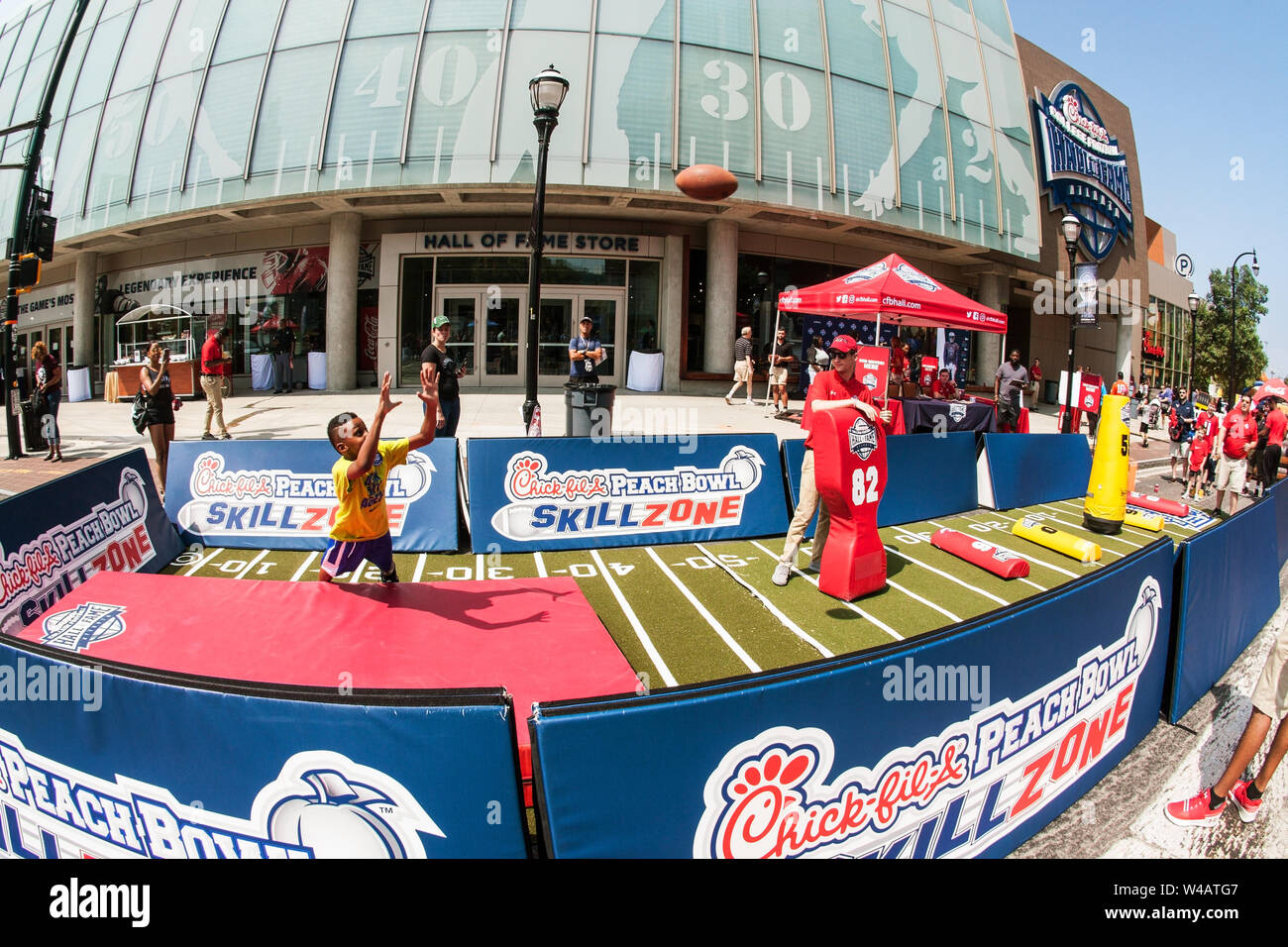 Chick Fil A Atlanta High Resolution Stock Photography and Images - Alamy