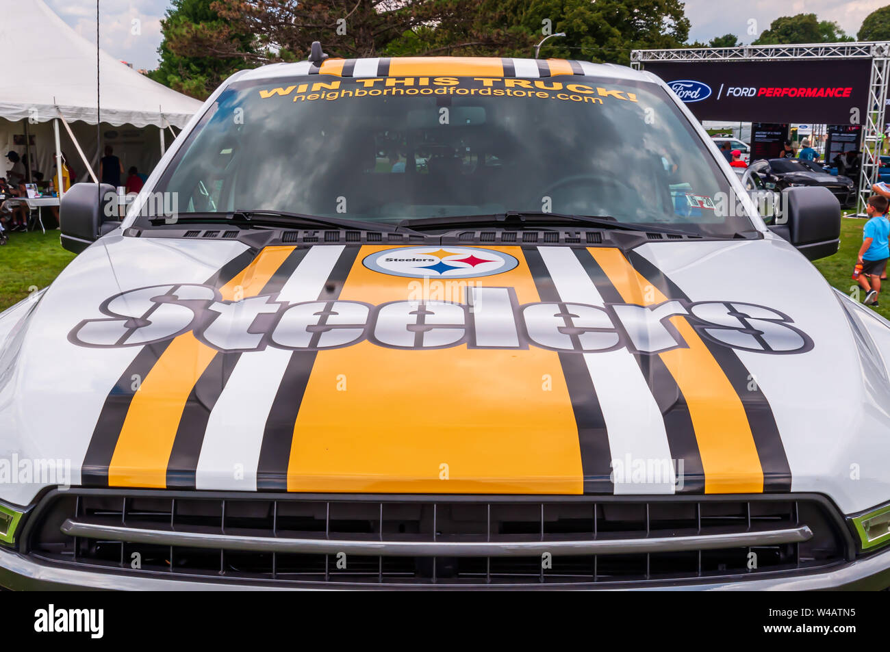 A Ford F150 Pittsburgh Steeler truck at the Pittsburgh Vintage Gran ...