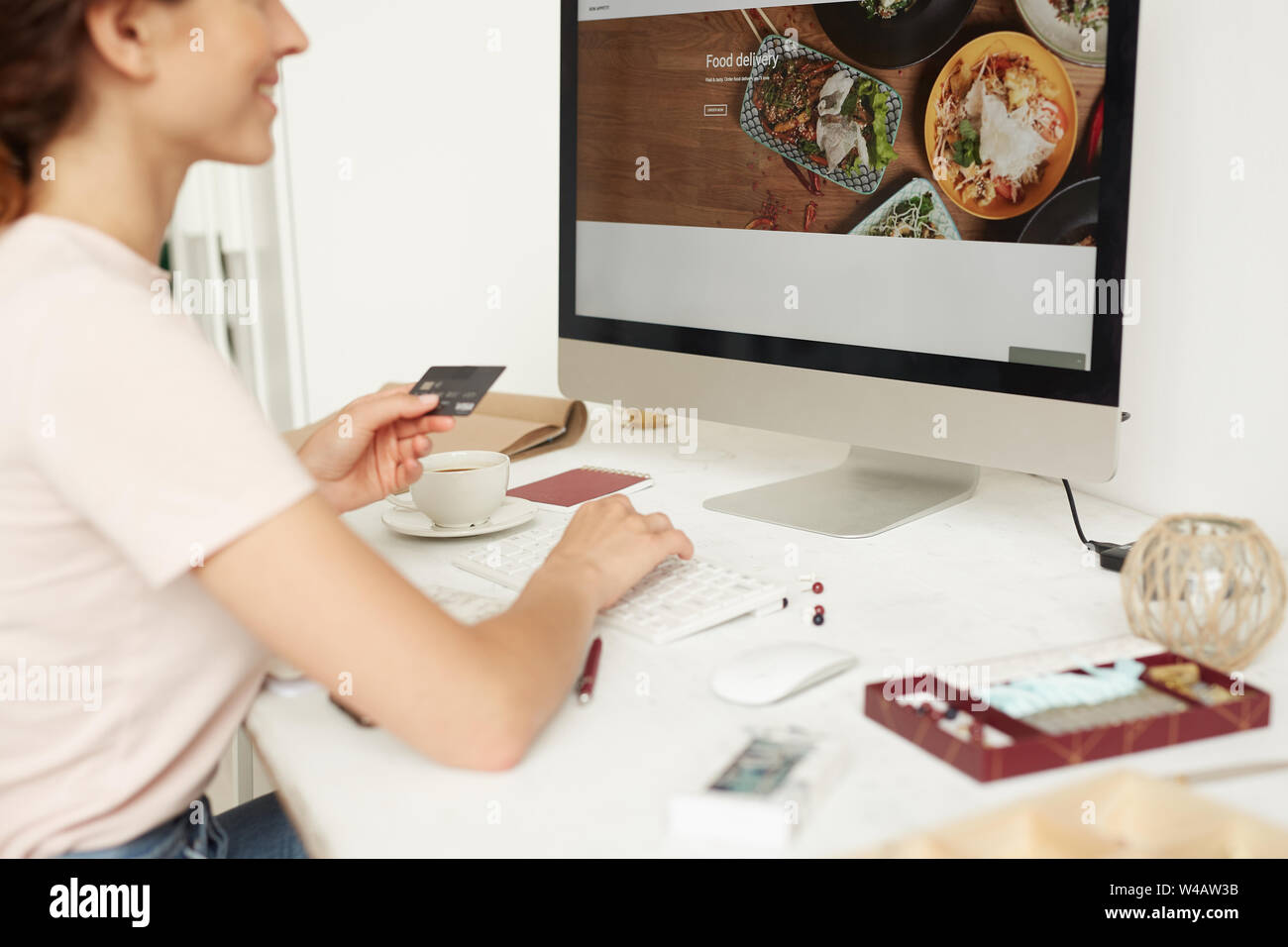 Young person ordering food hi-res stock photography and images - Alamy