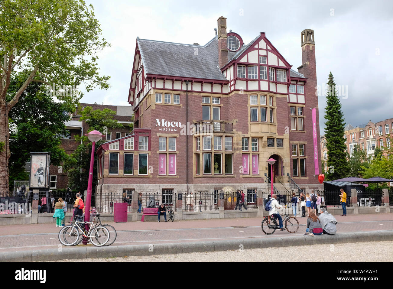 Banksy exhibition hi-res stock photography and images - Alamy