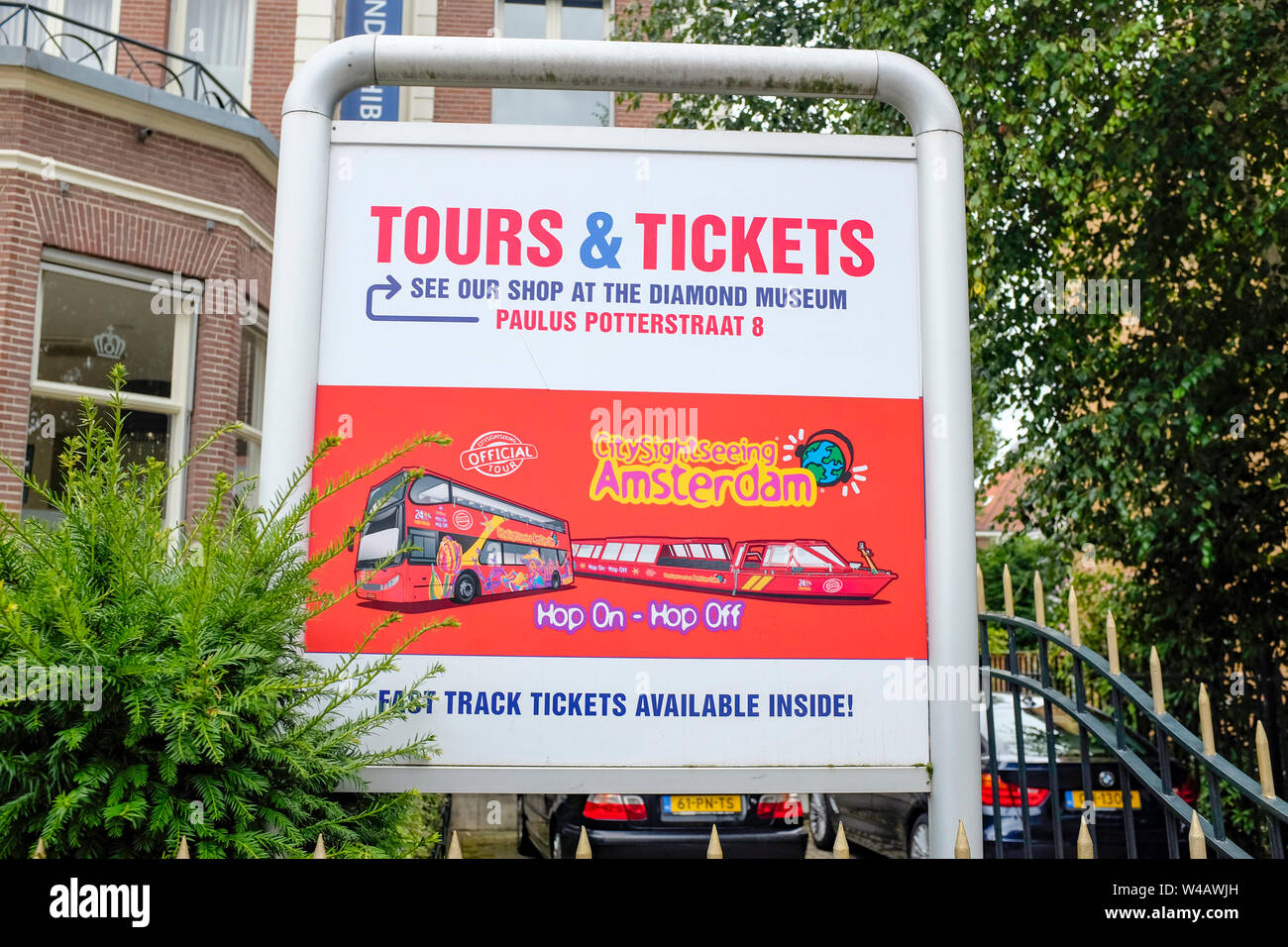Ticket shop hi-res stock photography and images - Alamy