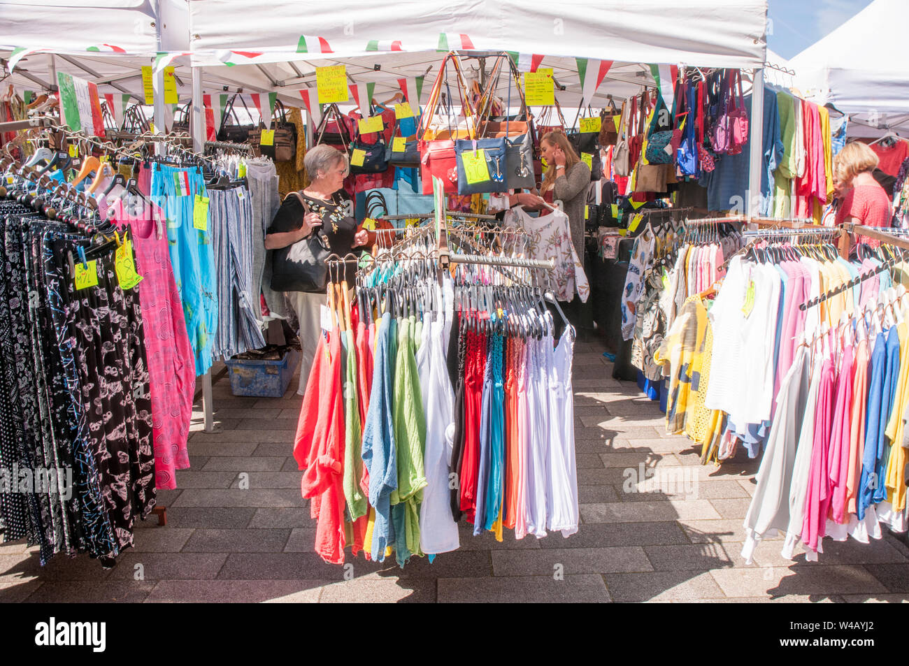 Ladies clothing stall hi-res stock photography and images - Alamy