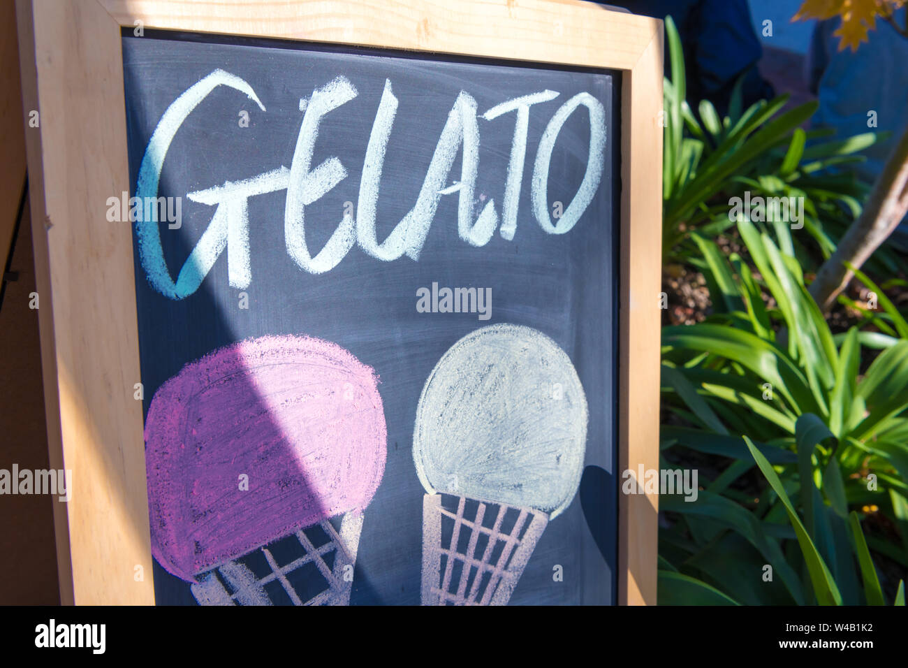 Gelato ice cream sign on blackboard Stock Photo - Alamy