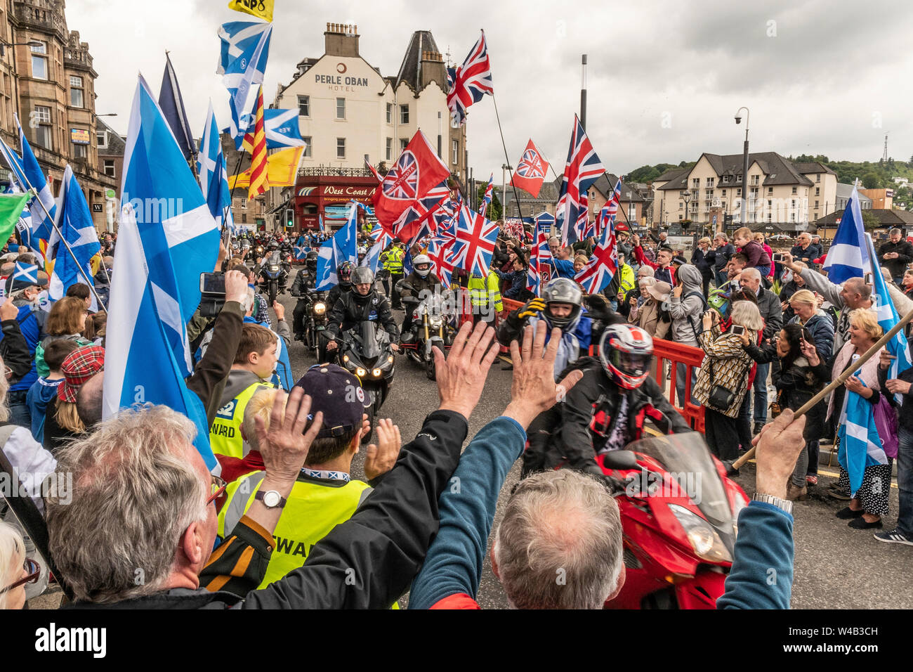 Oban, All Under One Banner independence march - 2019 Stock Photo - Alamy