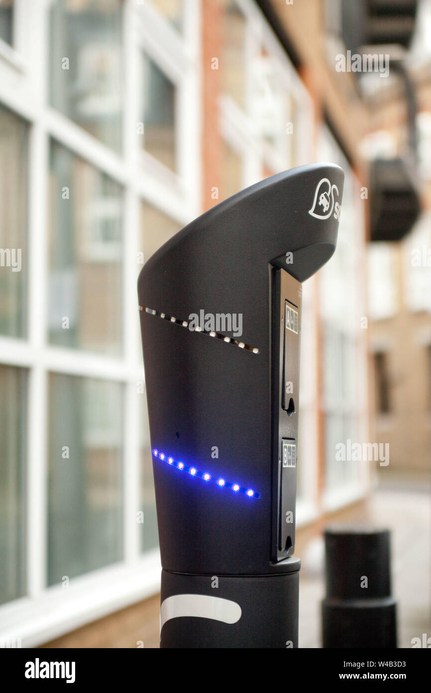 Electric charging point Stock Photo - Alamy