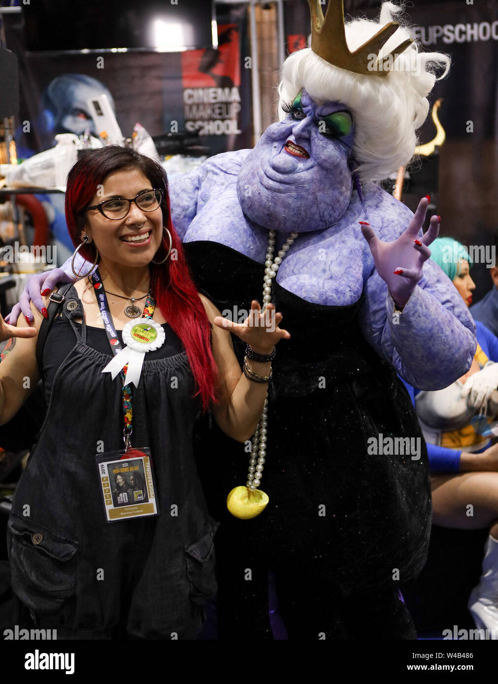 Ursula Cosplay Makeup