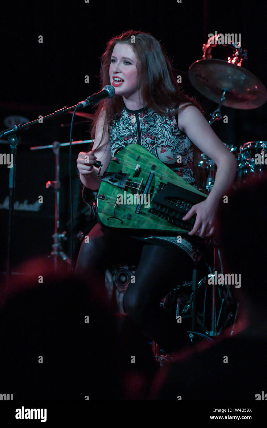 Patty gurdy hi-res stock photography and images - Alamy