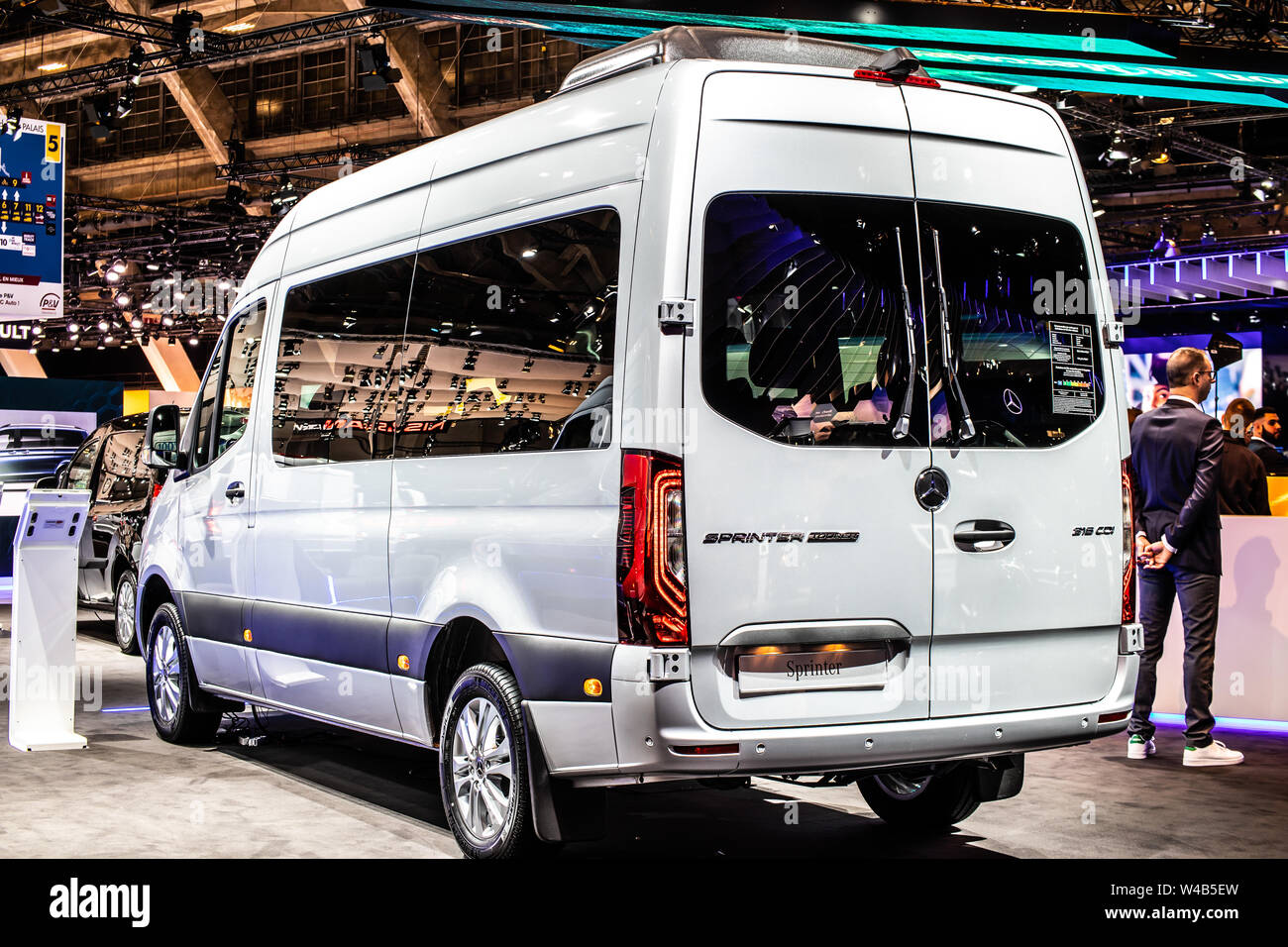 Brussels, Jan 2019 Mercedes Sprinter, Brussels Motor Show, Mercedes ...