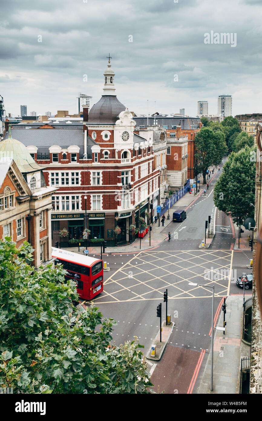 Tower bridge road hi-res stock photography and images - Alamy
