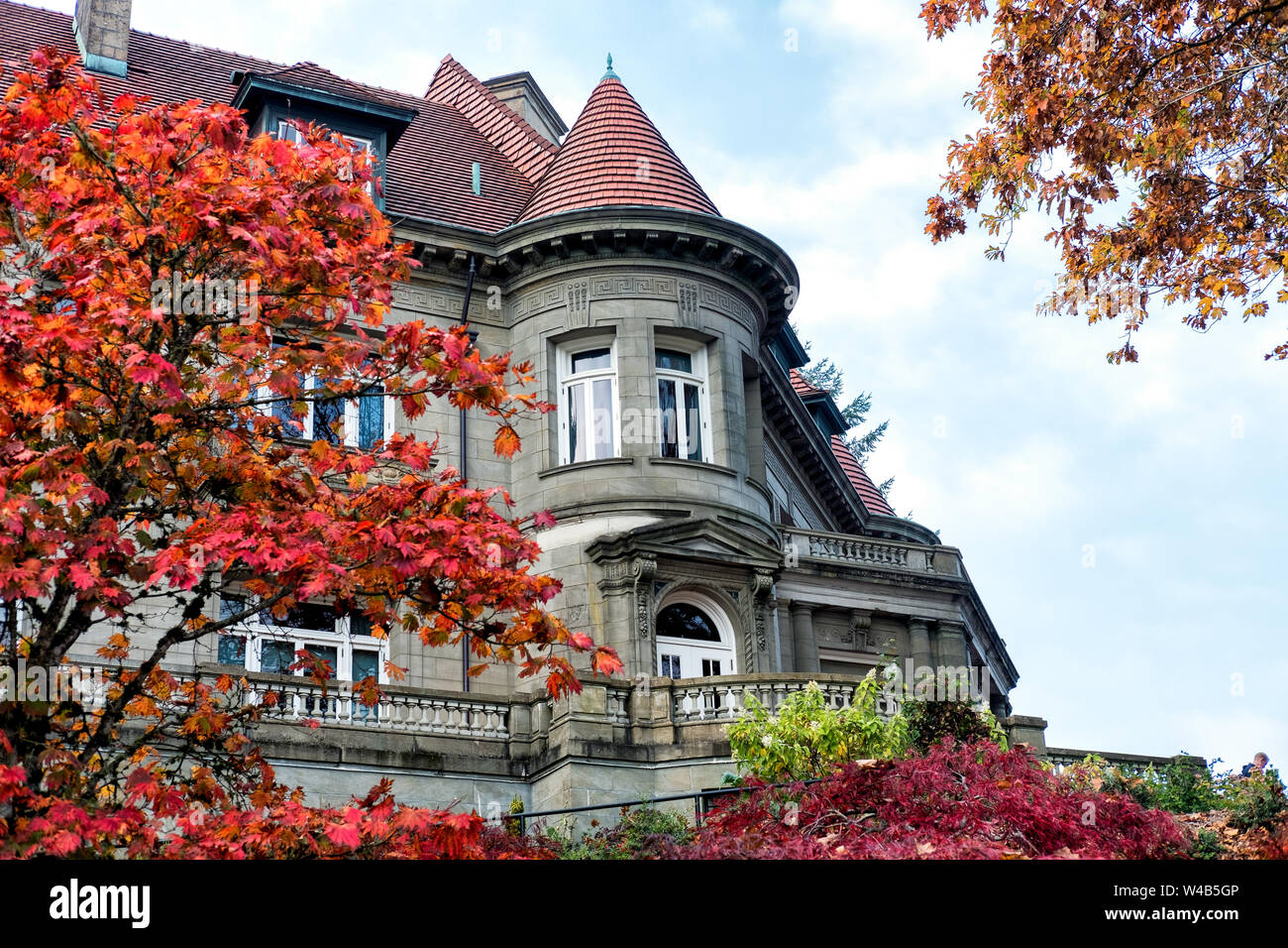 Fall at the Pittock Mansion, Portland Oregon Stock Photo - Alamy