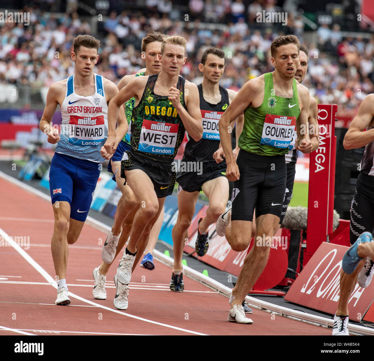 Emsley Carr 1 Mile Race - Muller Anniversary Games 2019 Stock Photo - Alamy