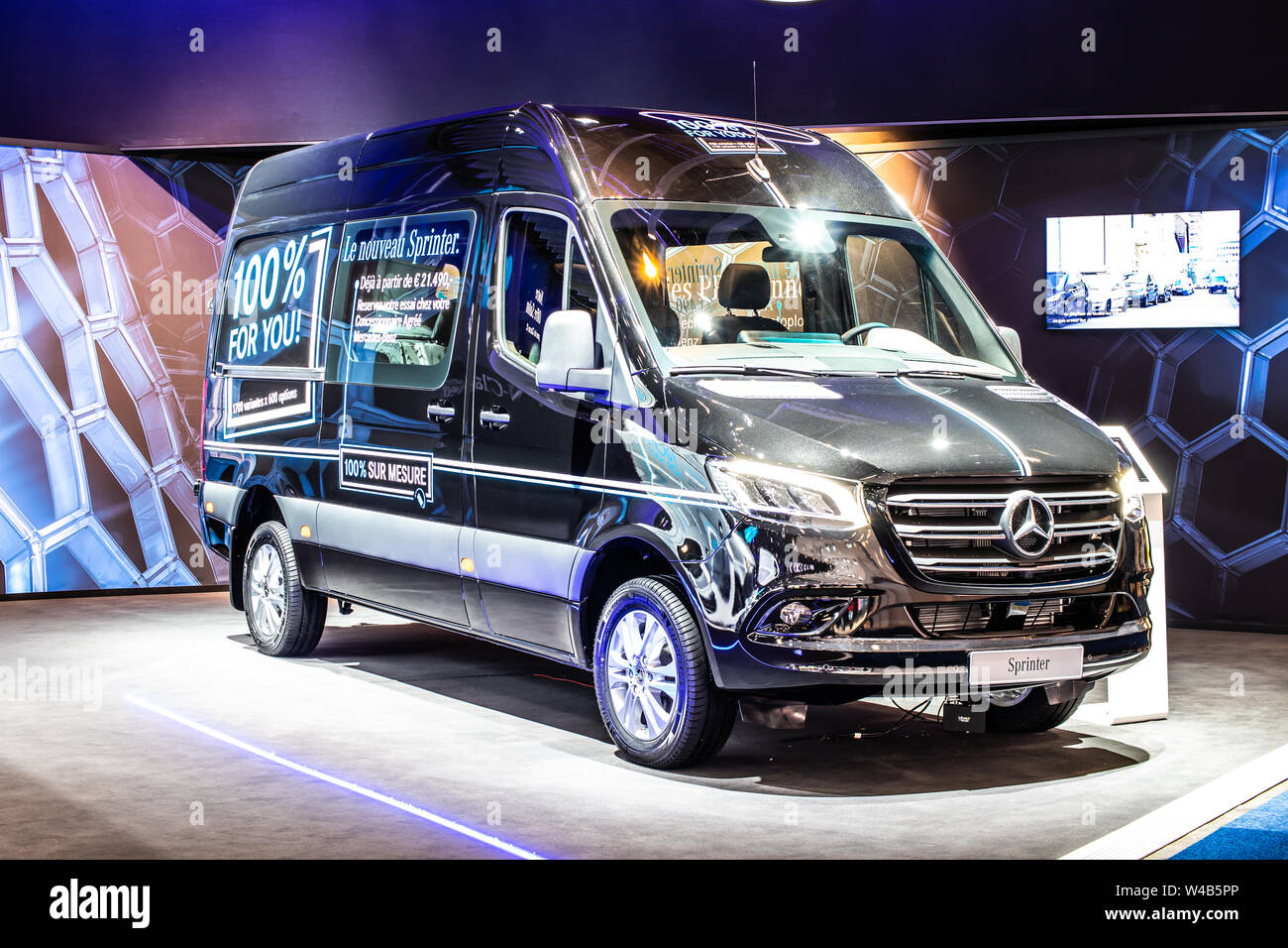 Brussels, Jan 2019 Mercedes Sprinter, Brussels Motor Show, Mercedes ...