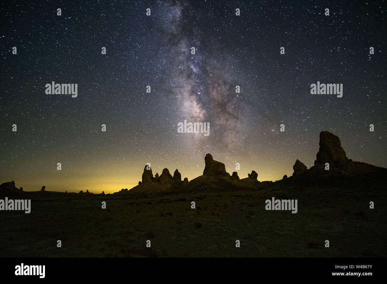 Trona Pinnacles, California under the Milky Way Stock Photo - Alamy