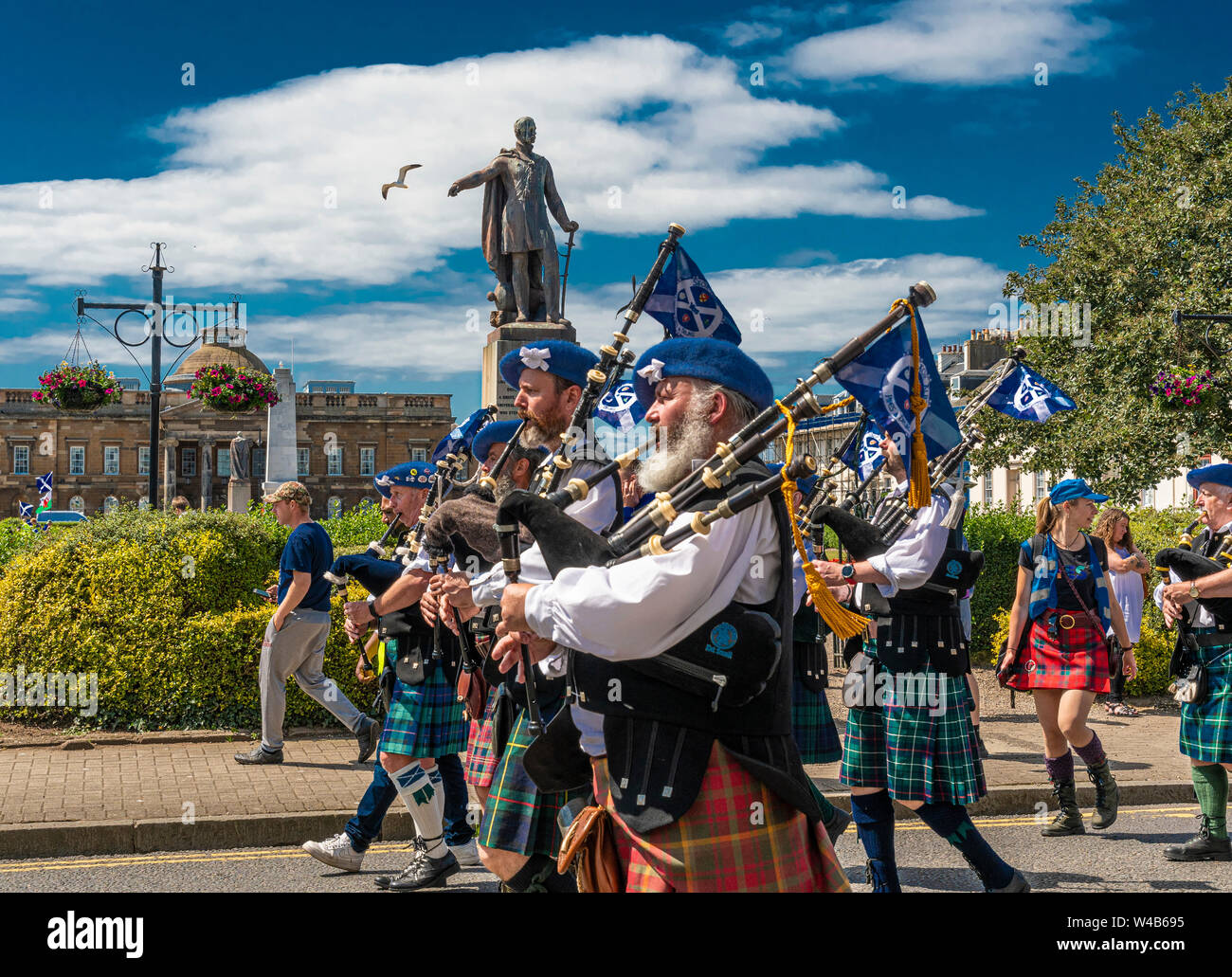Auob march for independence hi-res stock photography and images - Alamy