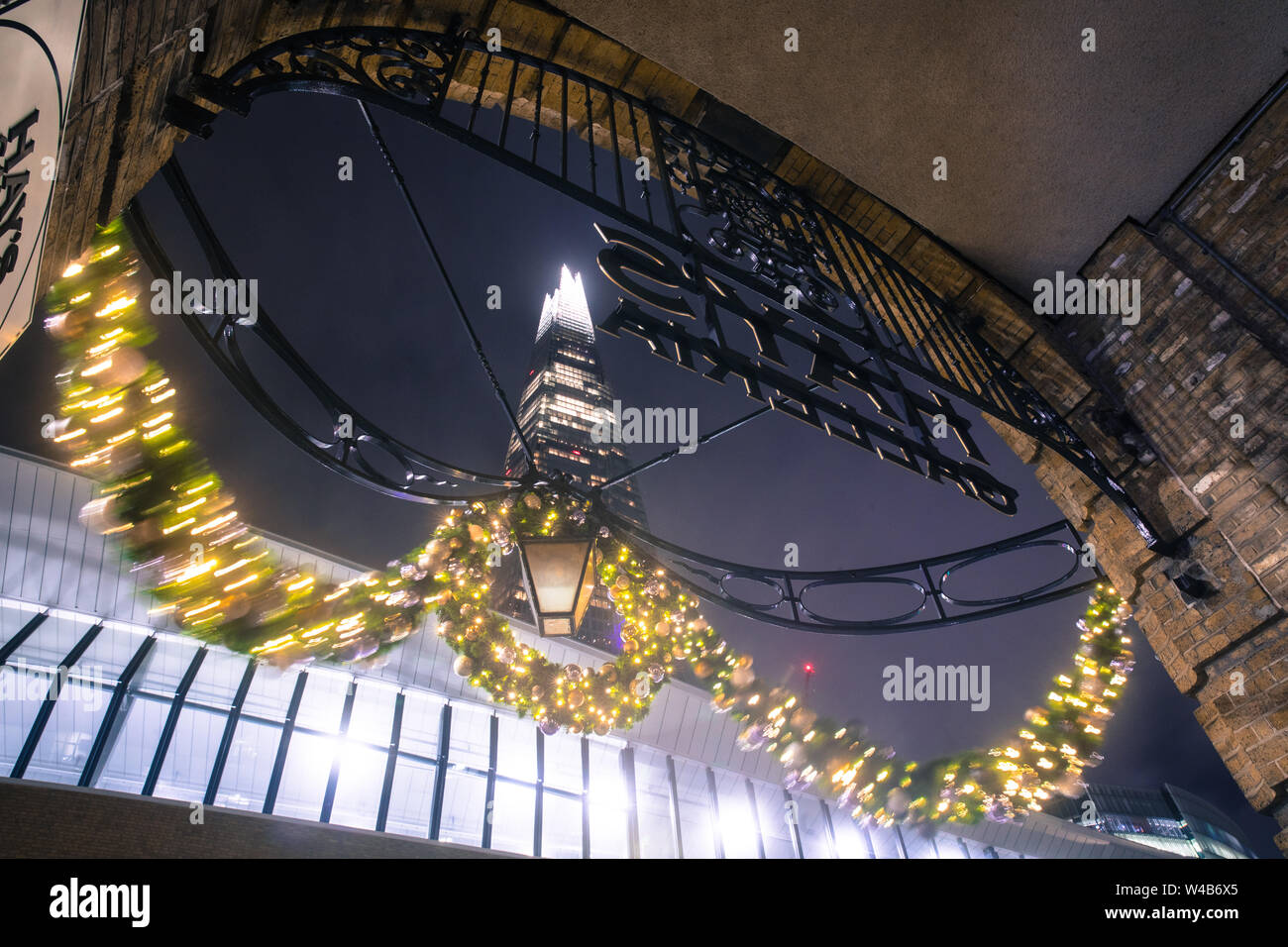 London christmas the shard hi-res stock photography and images - Alamy