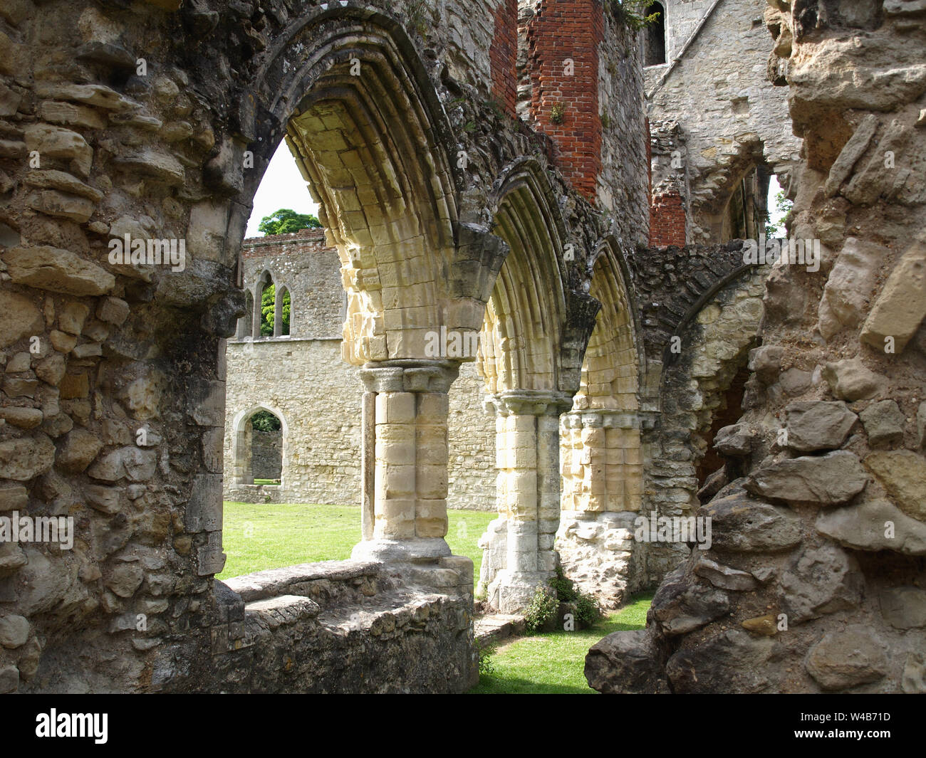 Mystery stone hampshire hi-res stock photography and images - Alamy