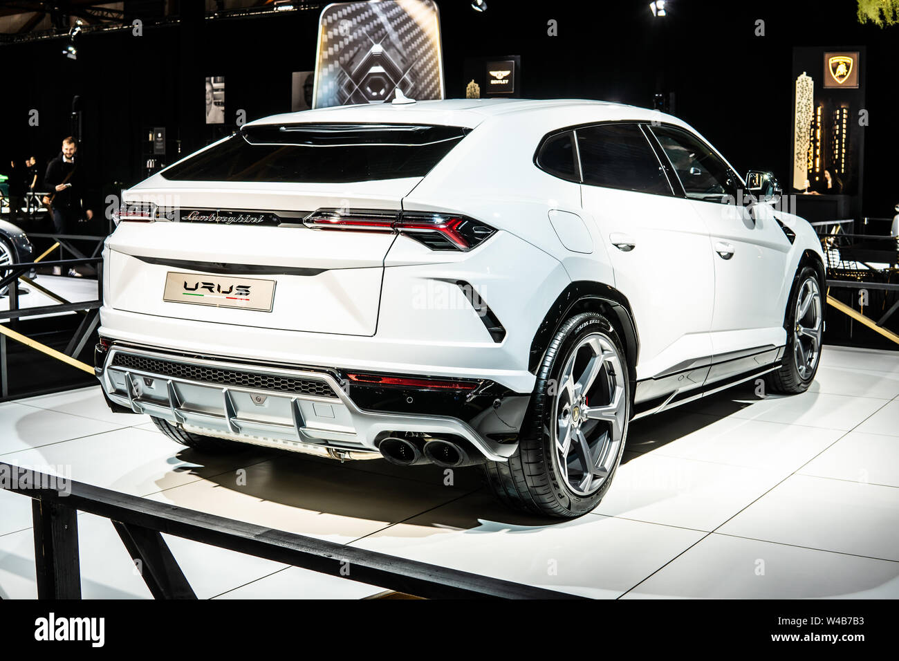Lamborghini urus white hi-res stock photography and images - Alamy