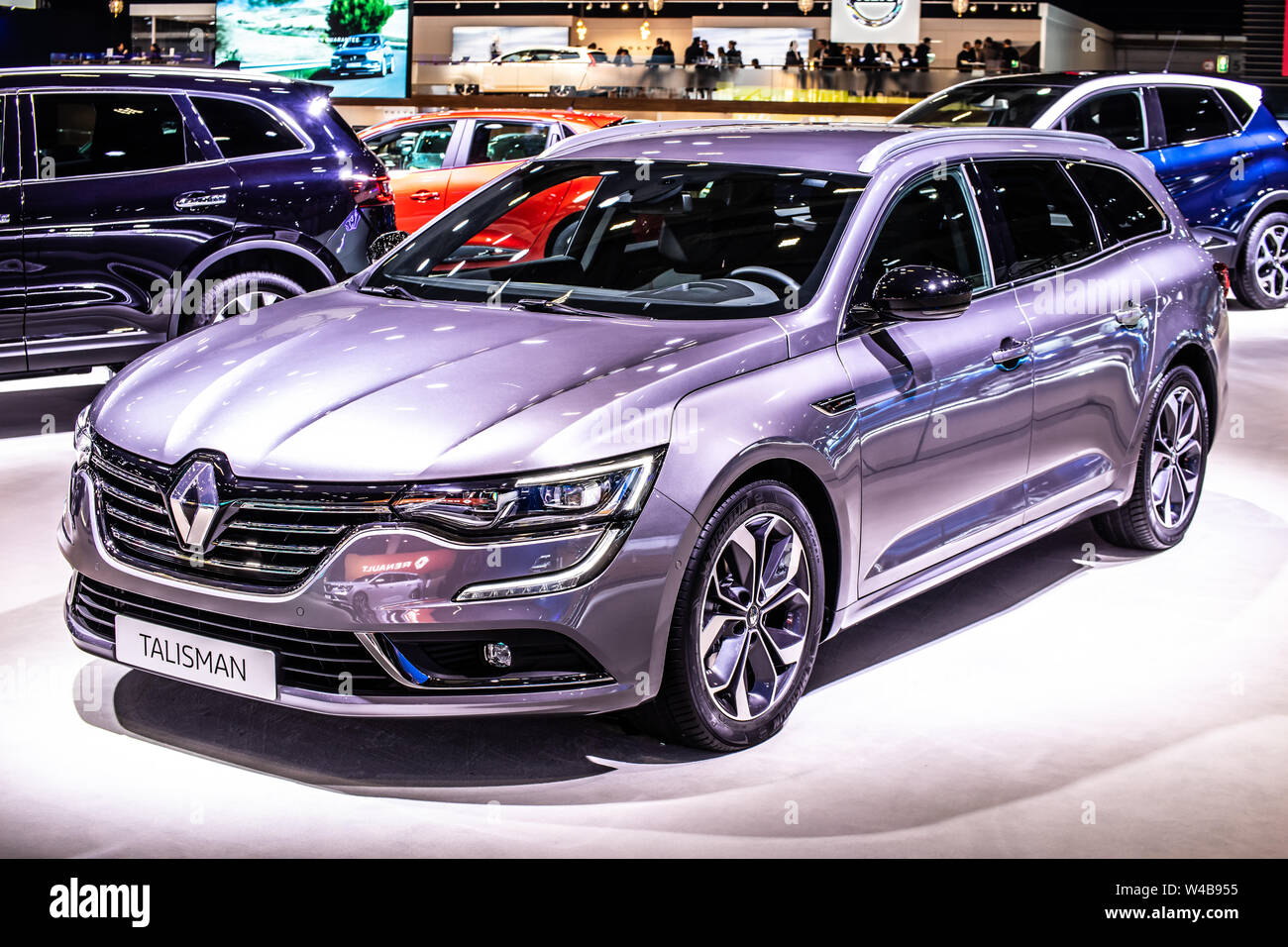 Brussels, Belgium, Jan 18, 2019: metallic silver Renault Talisman ...