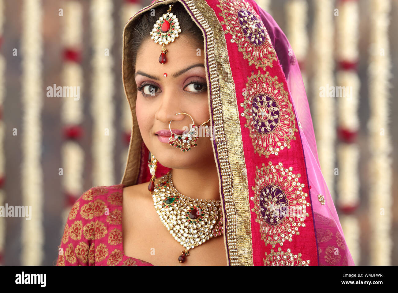 Portrait of an Indian bride Stock Photo - Alamy