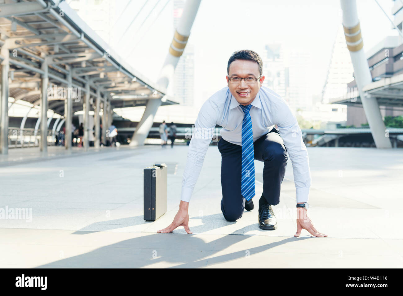 Asian business people concept hi-res stock photography and images - Alamy