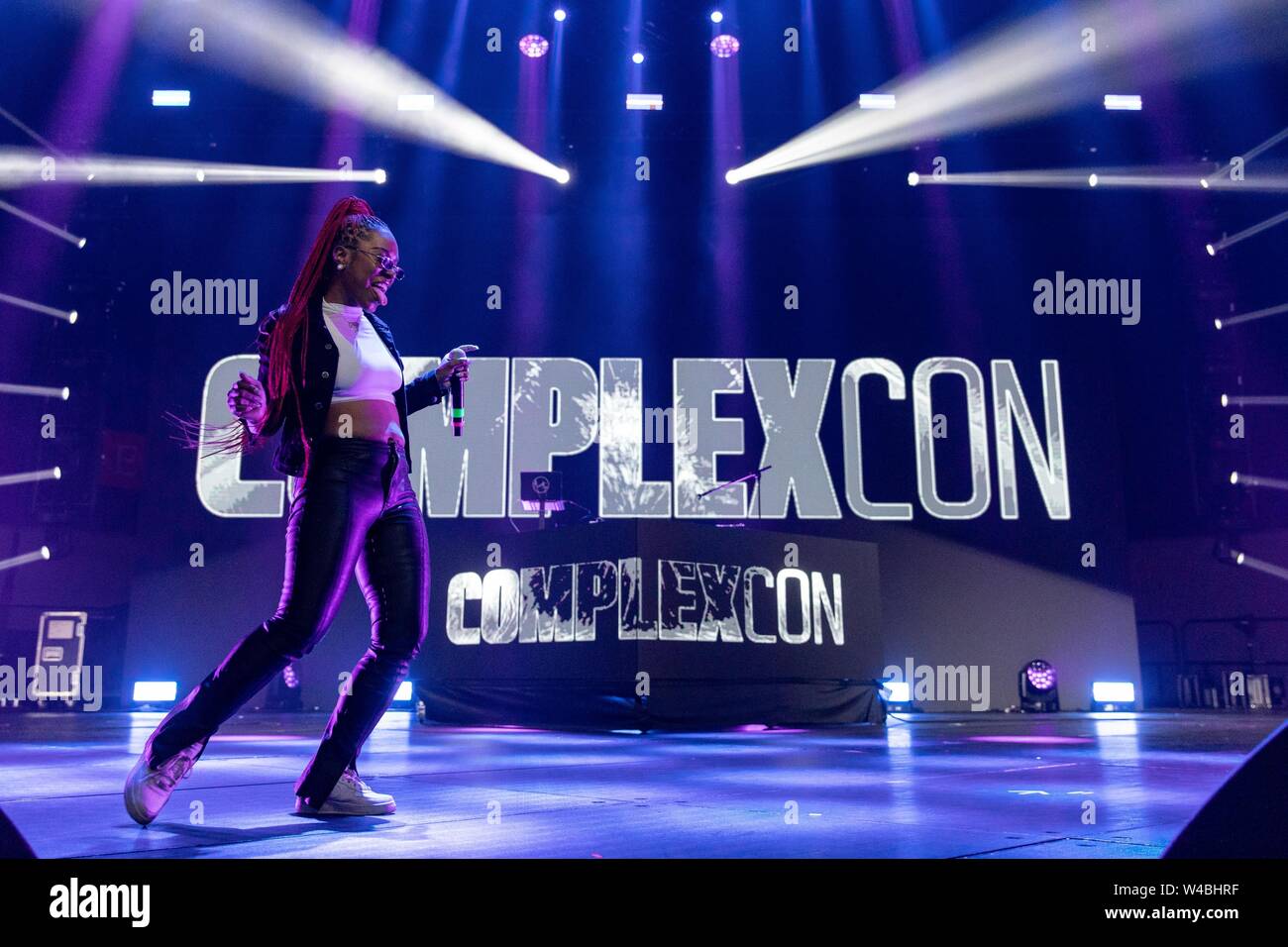 Miss milan hi-res stock photography and images - Alamy