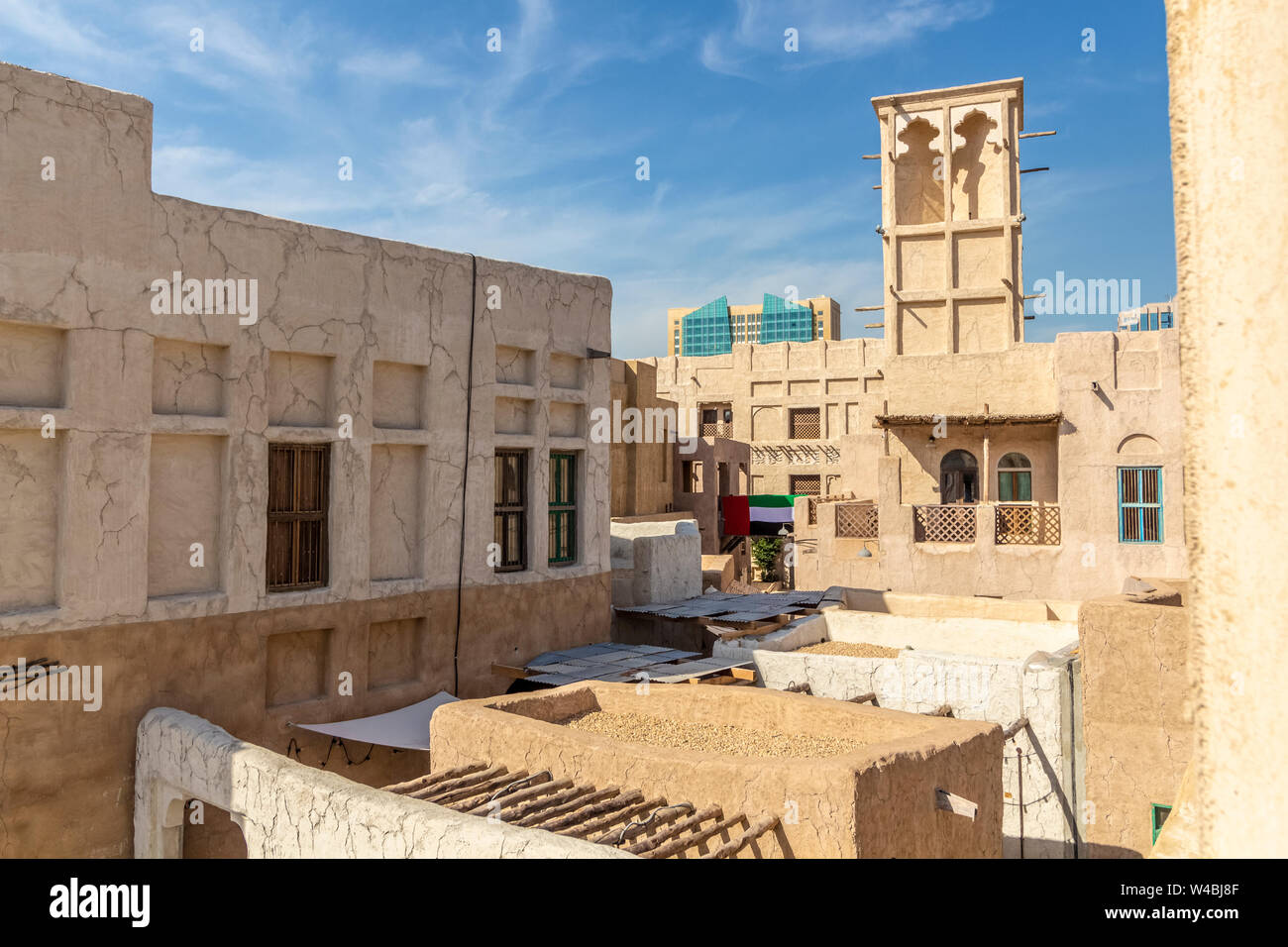 Architecture of buildings in the Arab style Stock Photo - Alamy