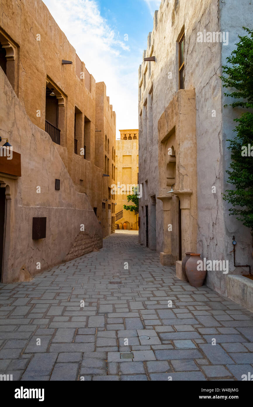 Architecture of buildings in the Arab style Stock Photo - Alamy