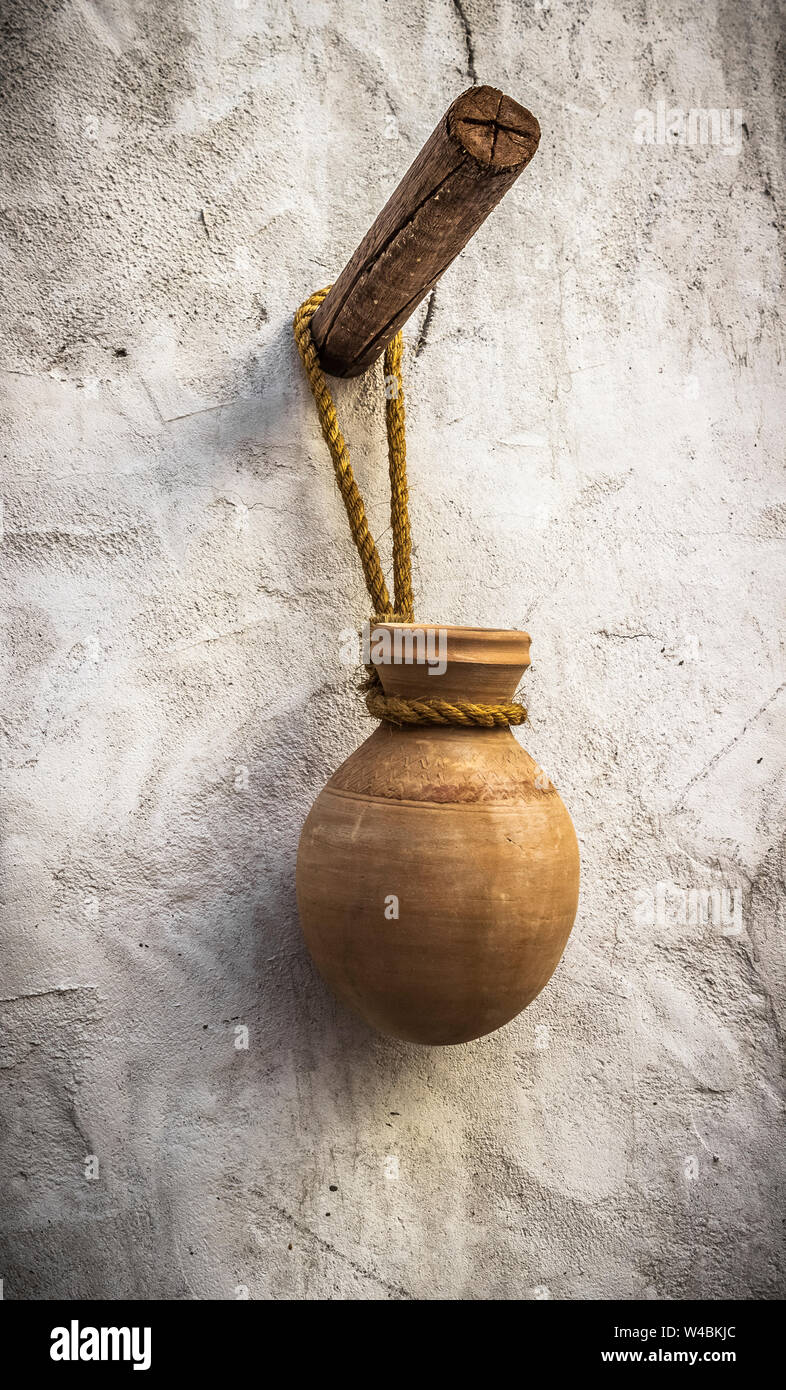 Clay jug hanging on the wall in the Arab room Stock Photo - Alamy