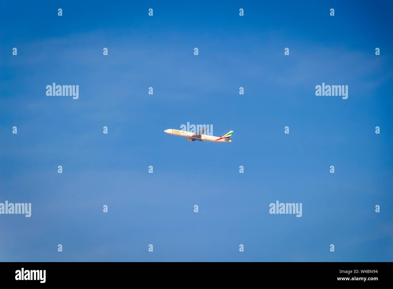 Dubai skyline scenic flight hi-res stock photography and images - Alamy