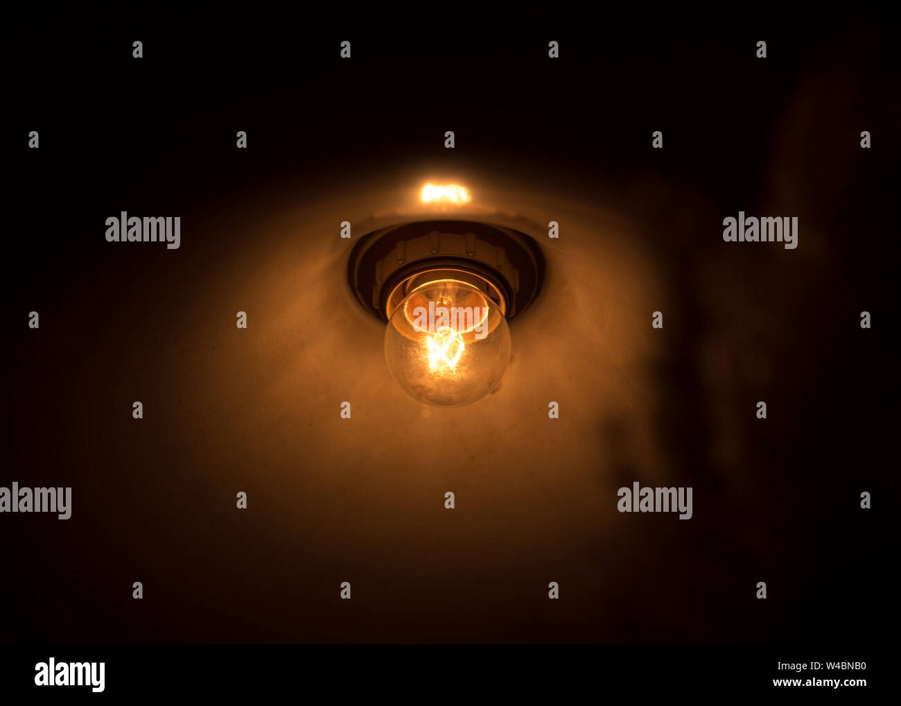 Tungsten lamp hi-res stock photography and images - Alamy