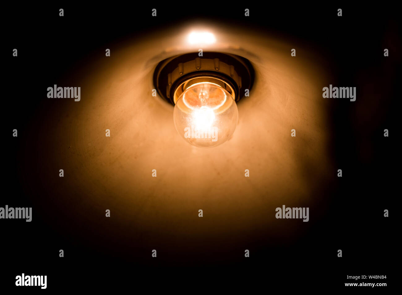 Tungsten lamp hi-res stock photography and images - Alamy