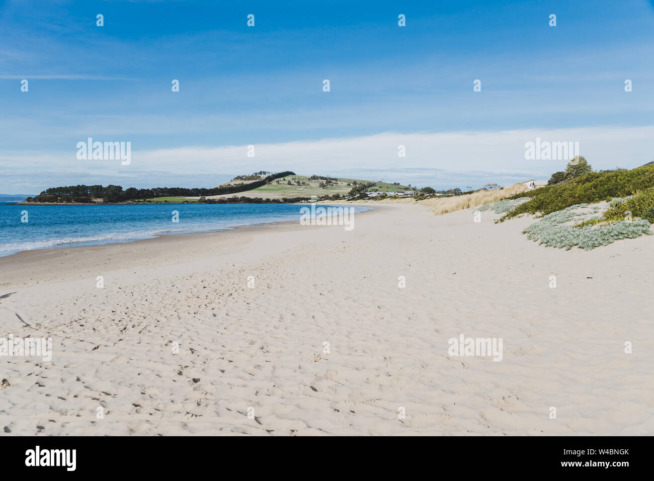 sunny Australian beach in Cremorne, Tasmania looking beautiful and ...