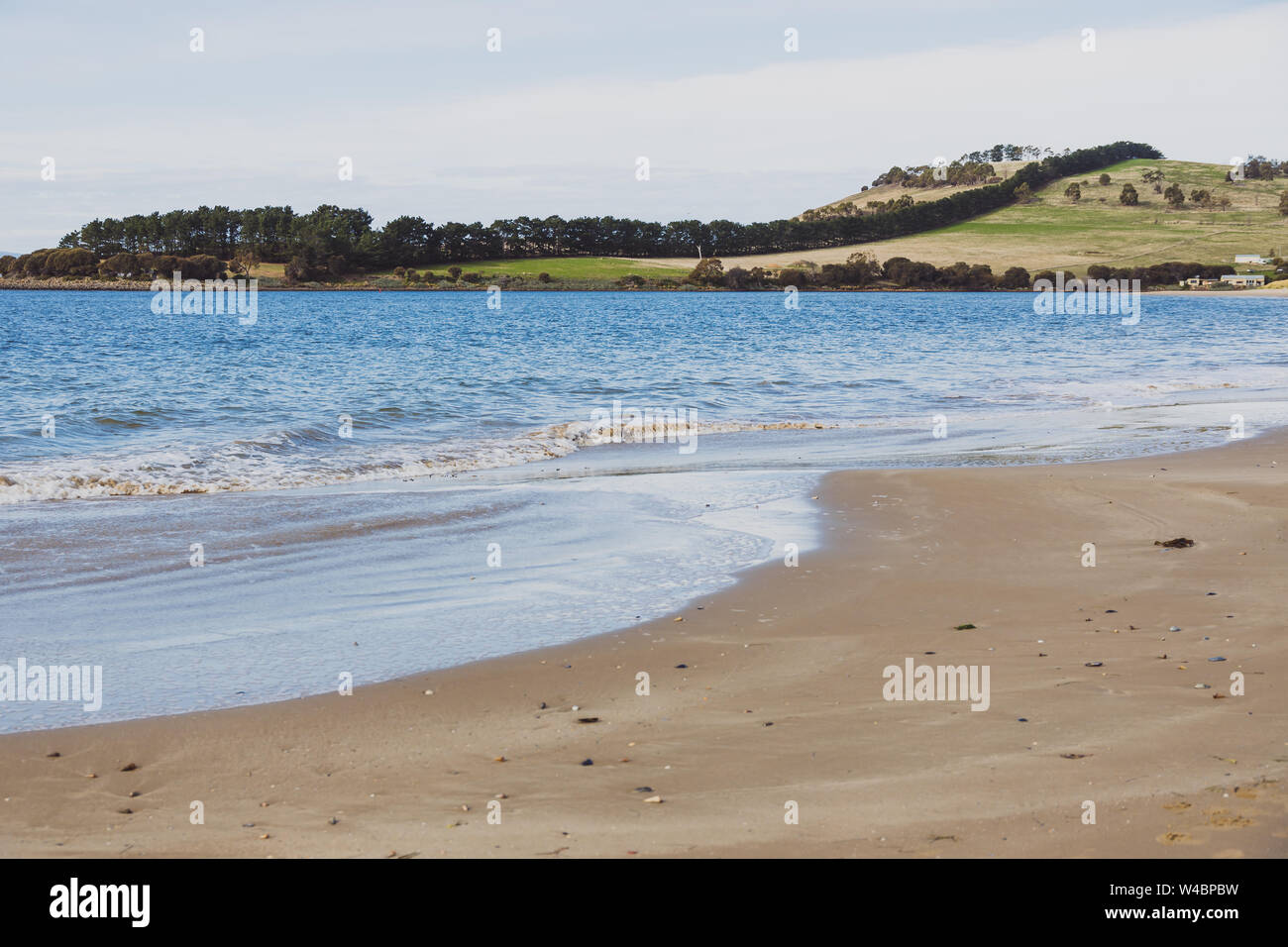sunny Australian beach in Cremorne, Tasmania looking beautiful and ...