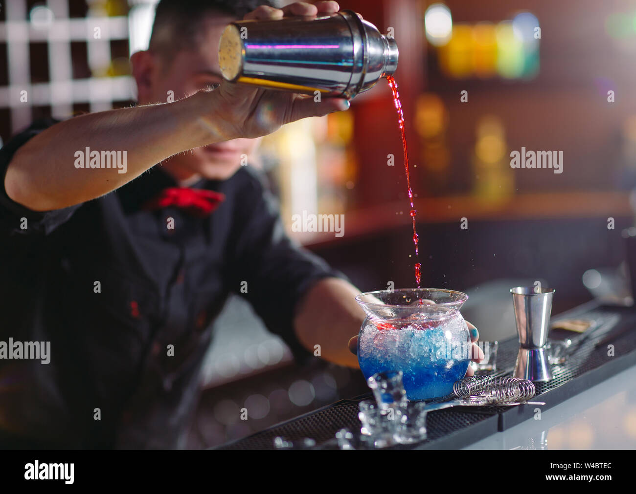 Fancy cocktail bartender hi-res stock photography and images - Alamy