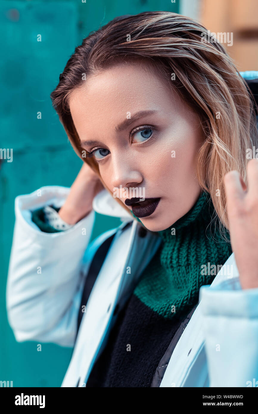 Blonde blue eyed female model hi-res stock photography and images - Alamy