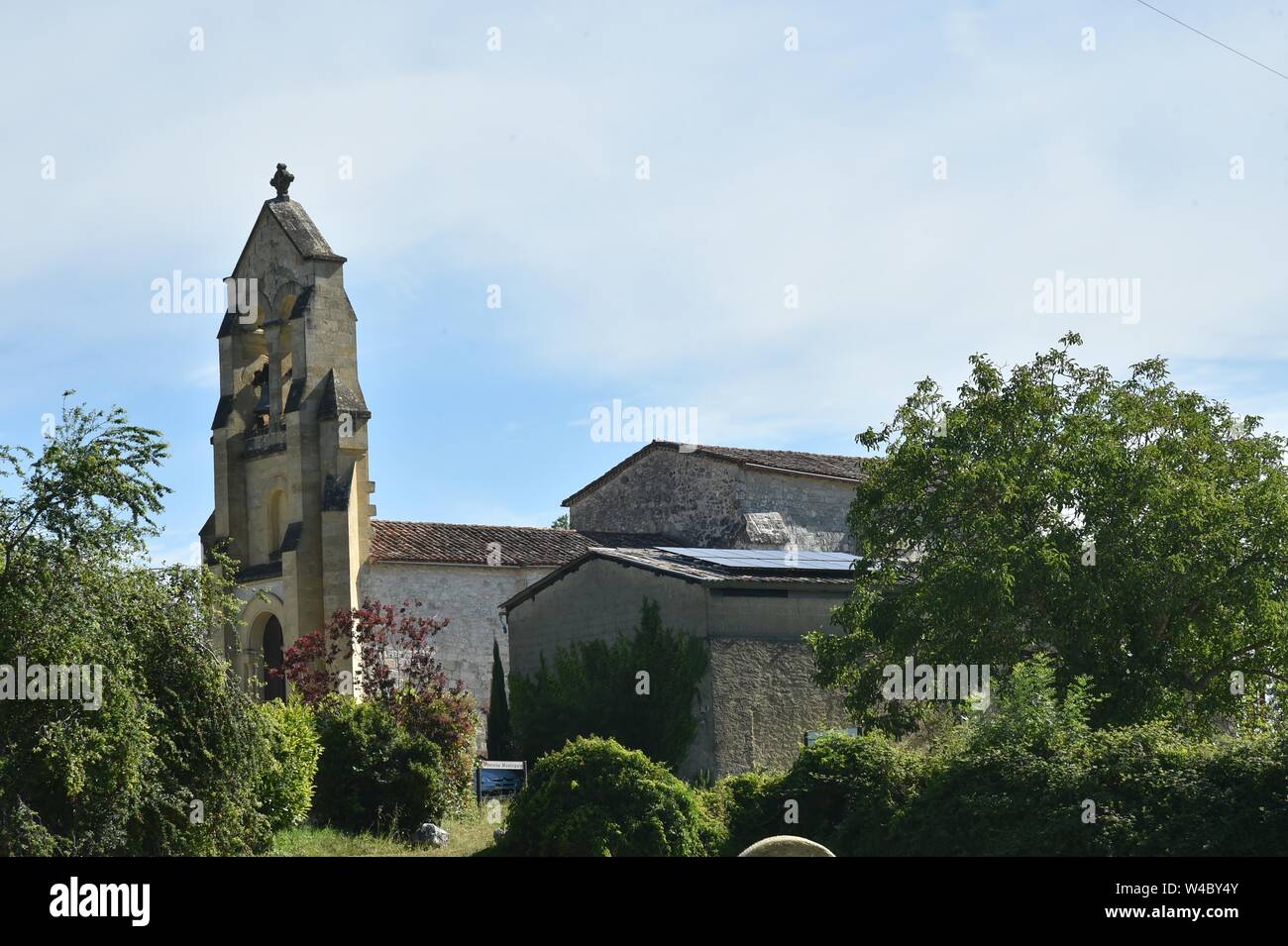 Eymet village hi-res stock photography and images - Alamy