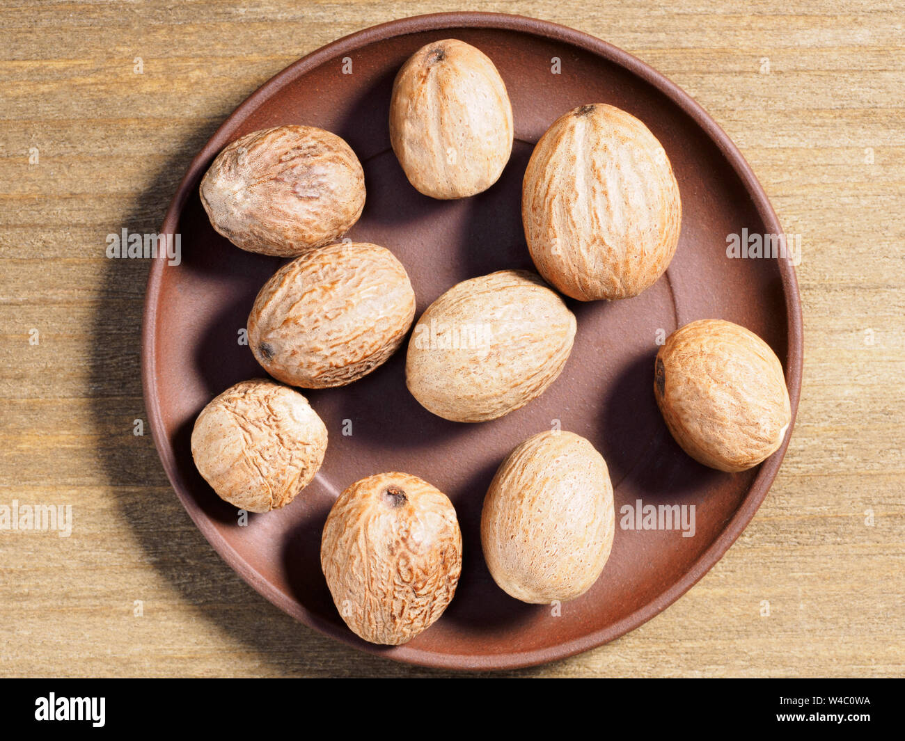 Nutmeg myristica hi-res stock photography and images - Alamy