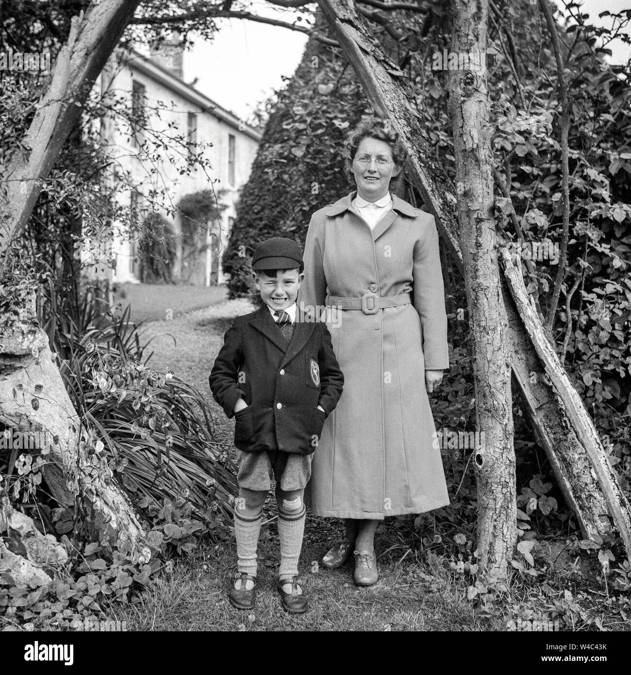 1950s school uniform boy hi-res stock photography and images - Alamy