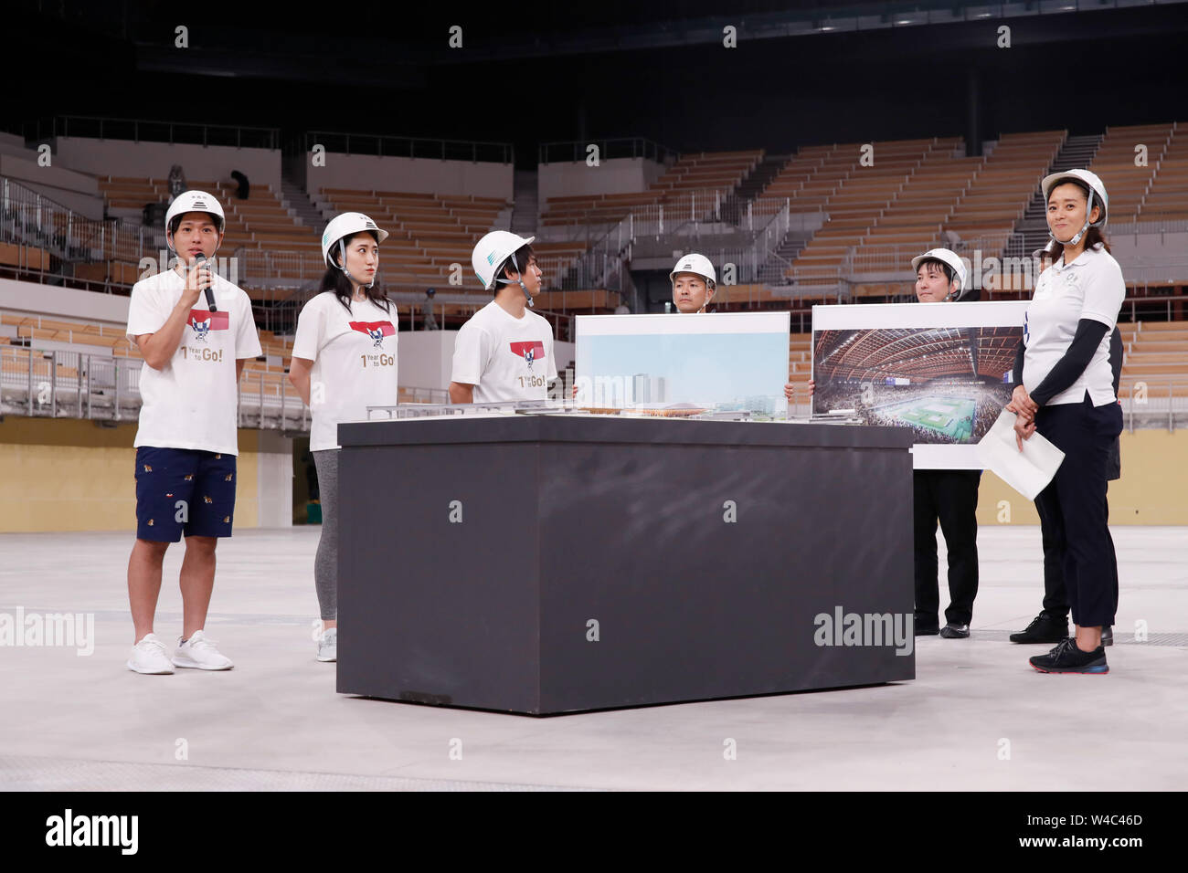 Tokyo, Japan. 22nd July, 2019. (L to R) Masaki Ito, Kotono Tanaka ...