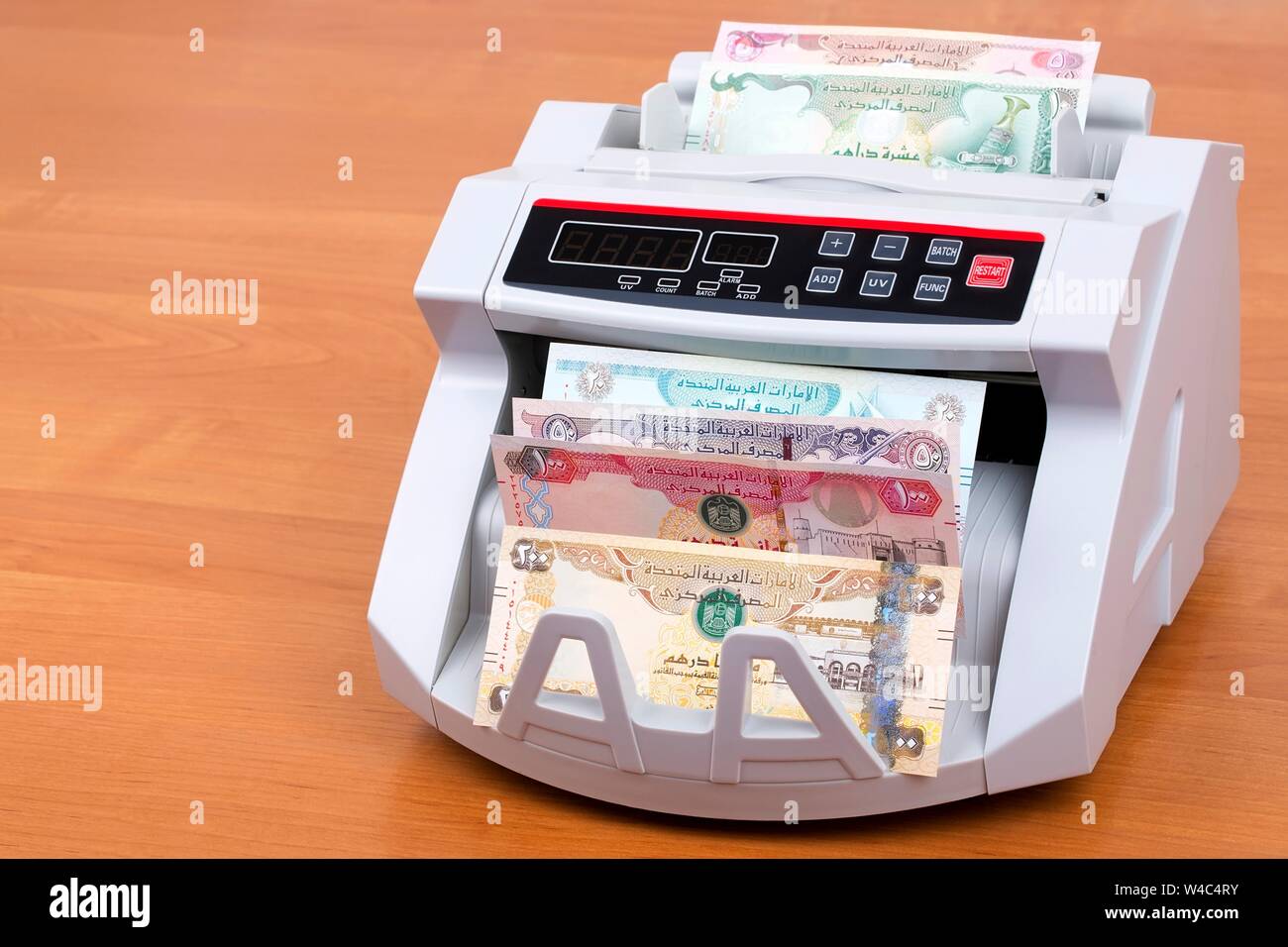 Uae dirham hi-res stock photography and images - Alamy