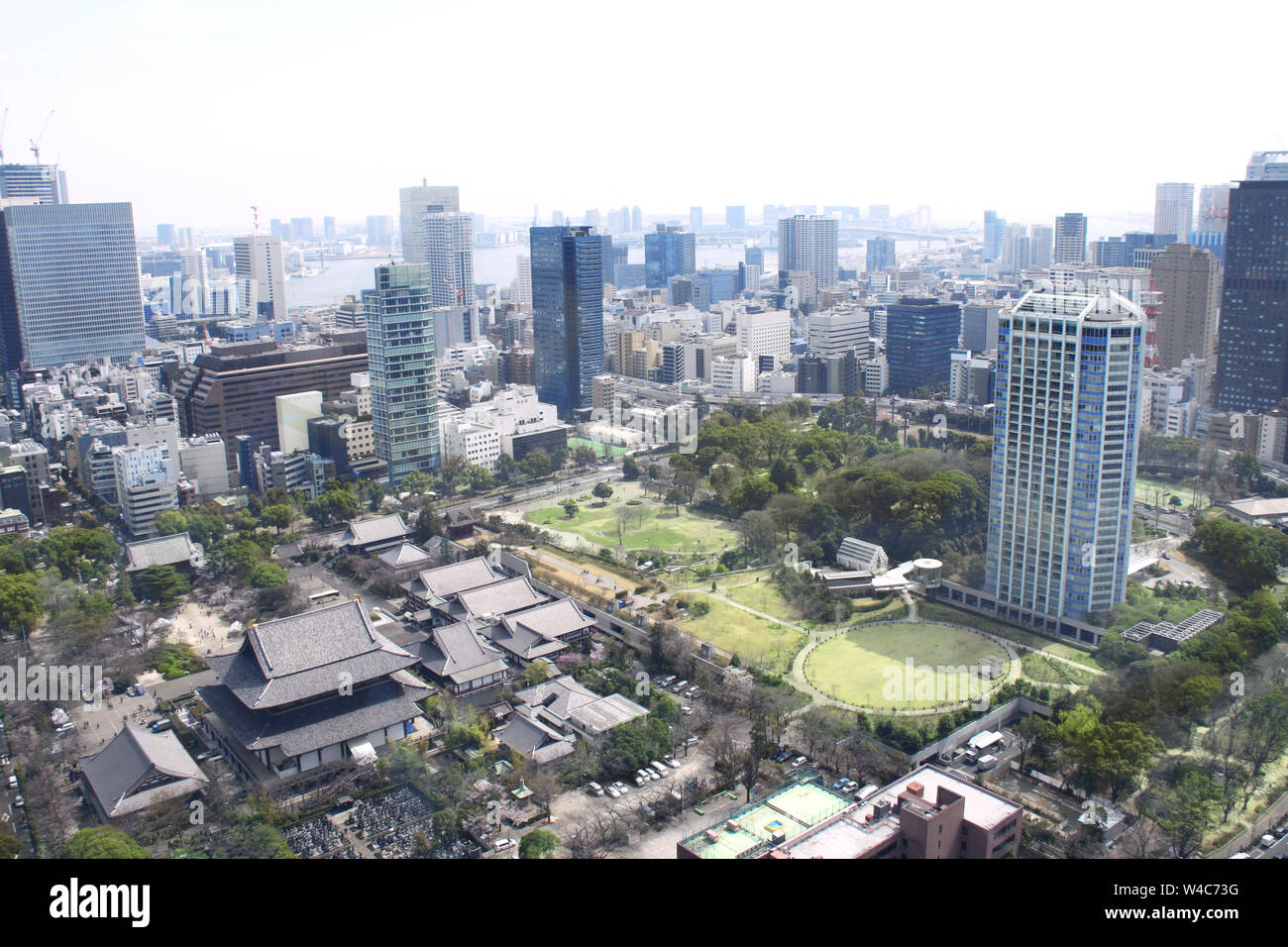 Amazing view skyline tokyo tower hi-res stock photography and images ...